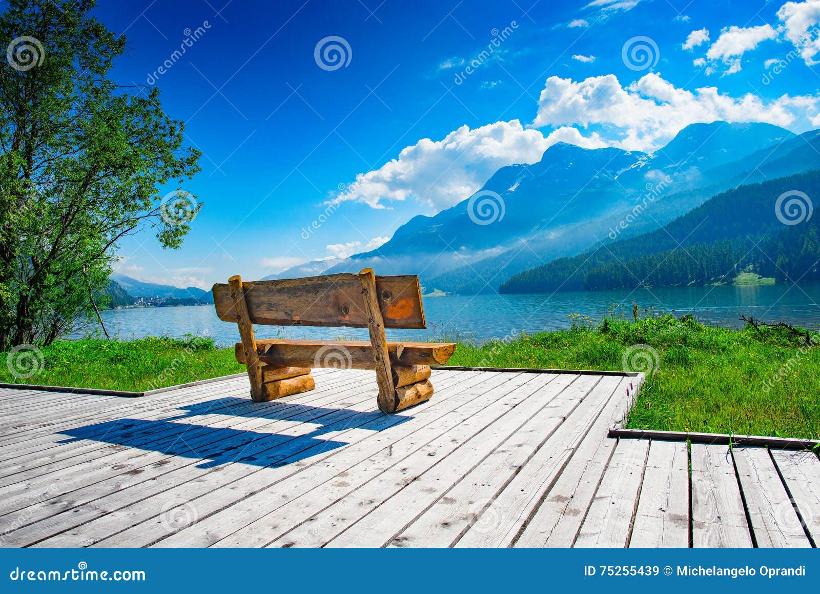 Bench with View of the Mountain Lake Stock Image - Image of lake, alps ...