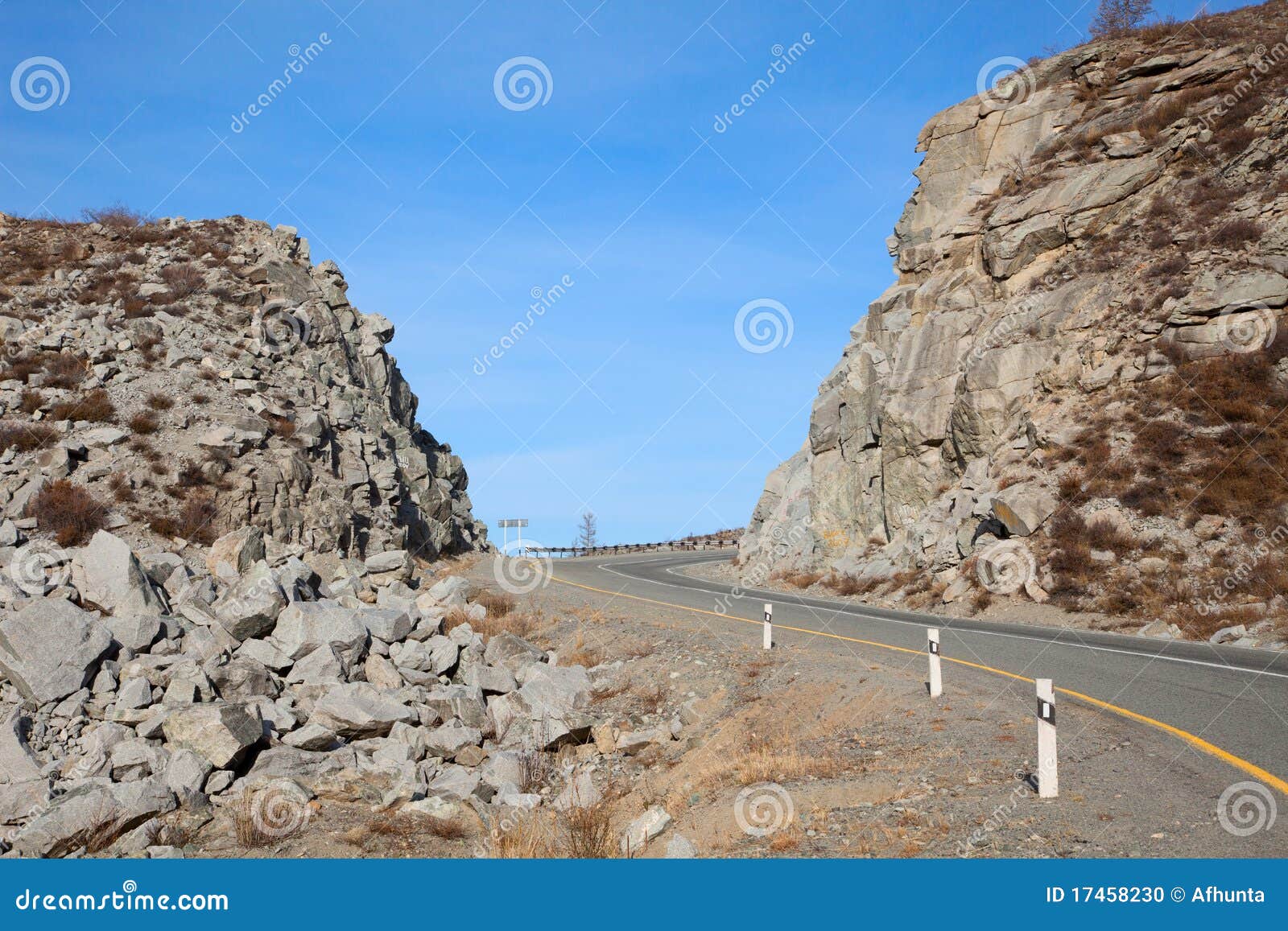 Bend in the road stock photo. Image of curve, moving - 17458230