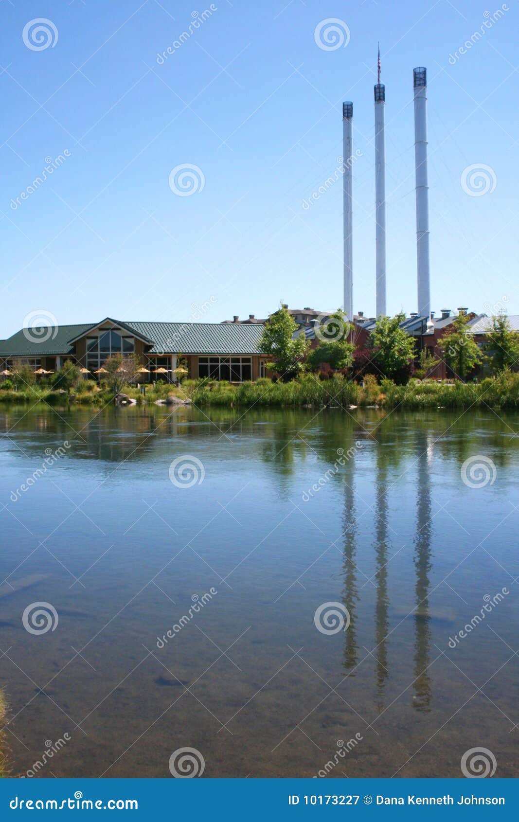 Bend s Old Mill District stock image. Image of conservation - 10173227