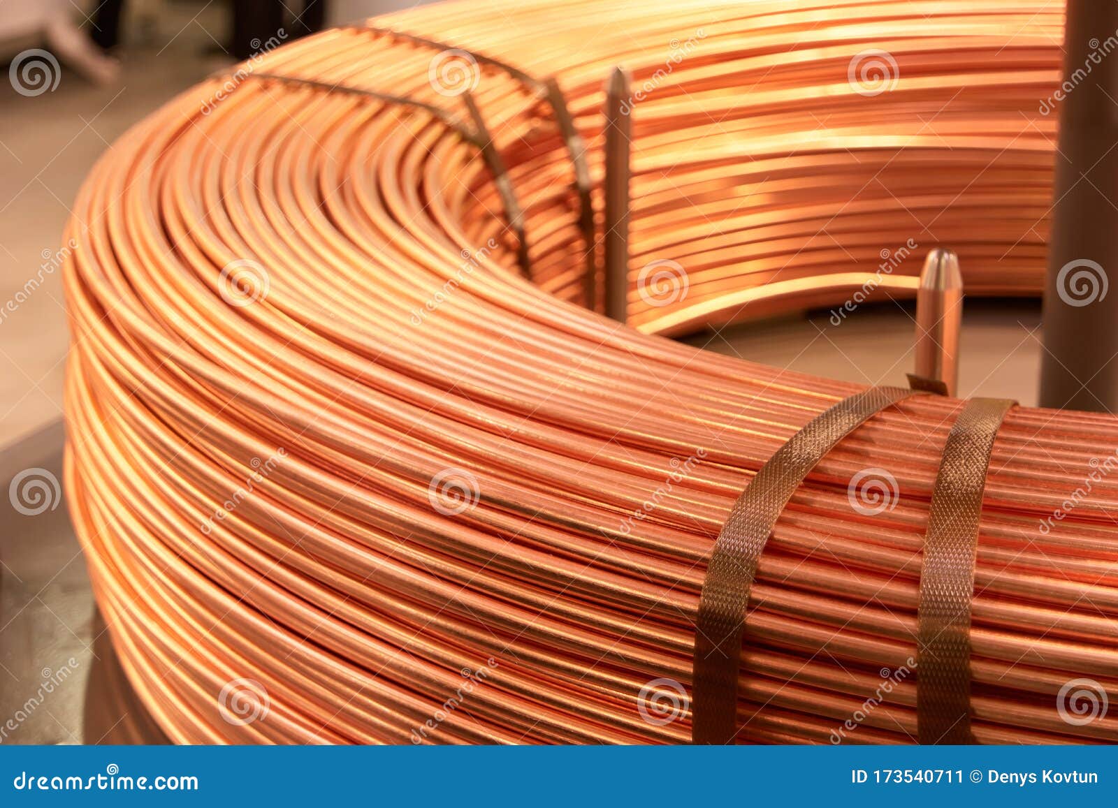 Bended Fat Curved Copper Cables. Stock Image - Image of curvature ...