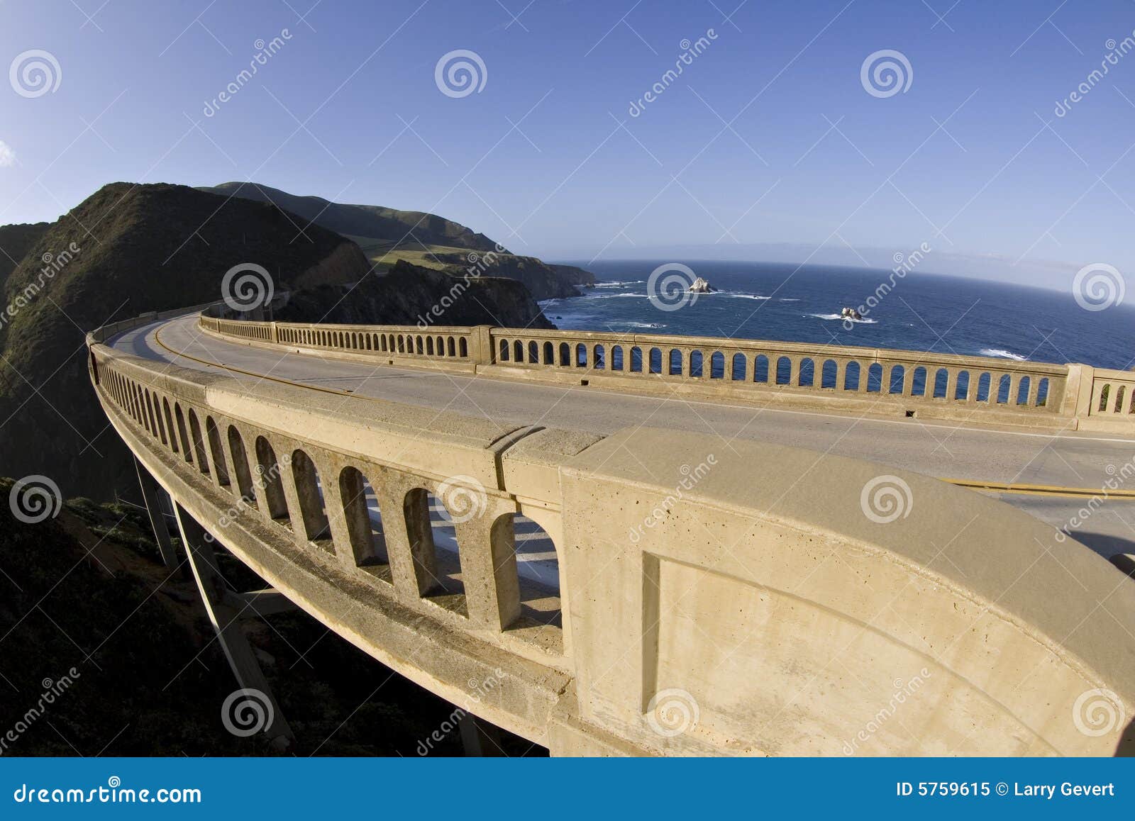 Bending Bridge Big Sur California Stock Image - Image of coastline ...