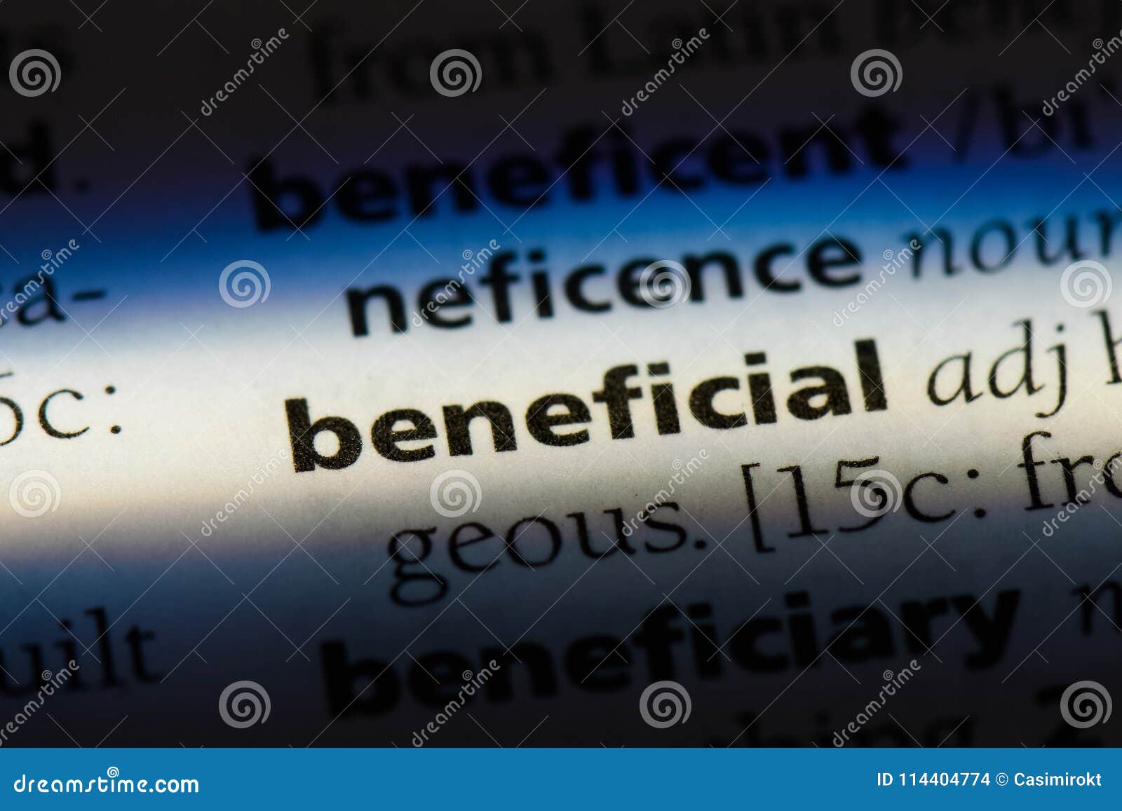 Beneficioso foto de archivo. Imagen de inglés, diccionario - 114404774
