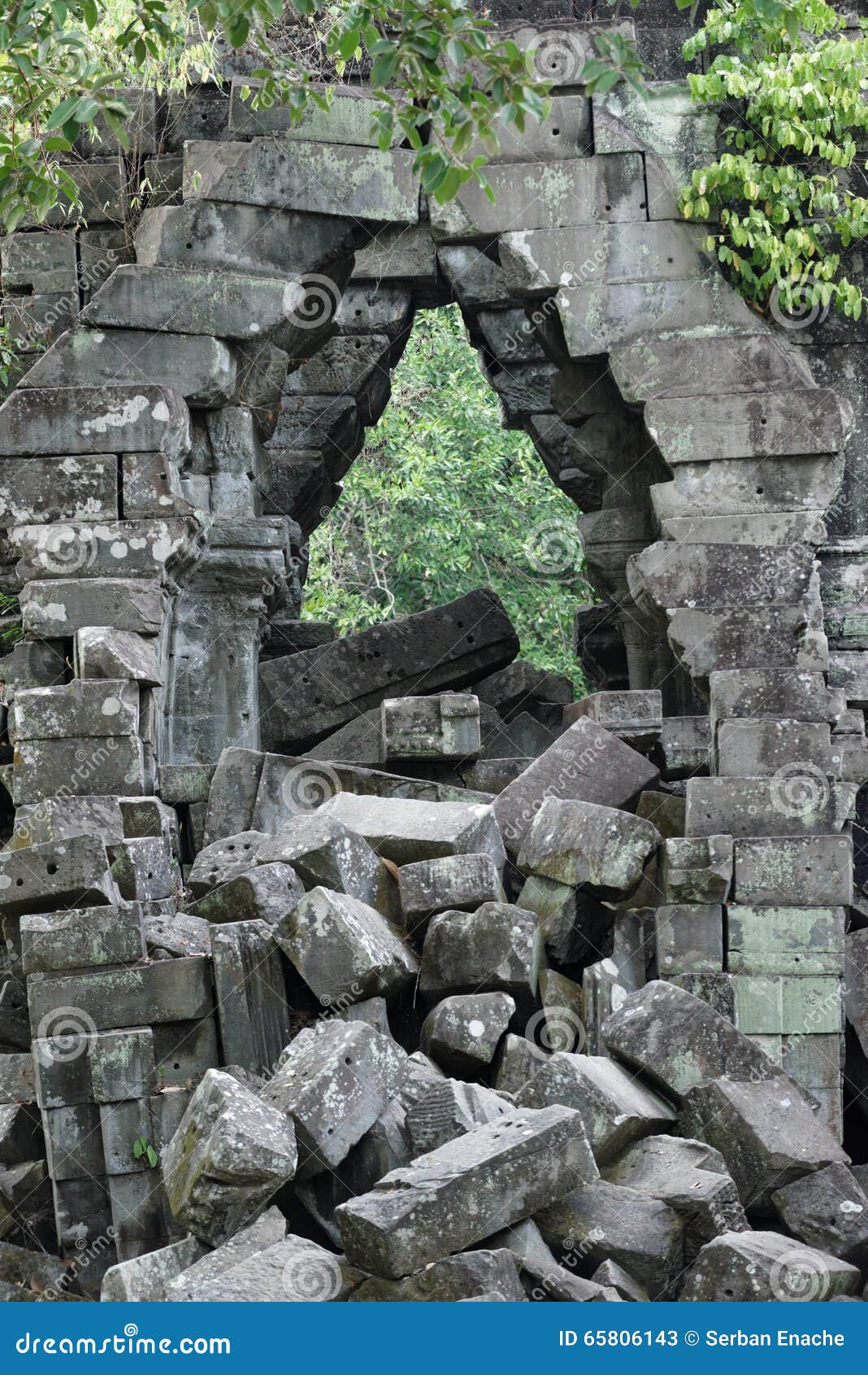 Beng Meala Temple in Cambodia Stock Image - Image of complex, trees ...