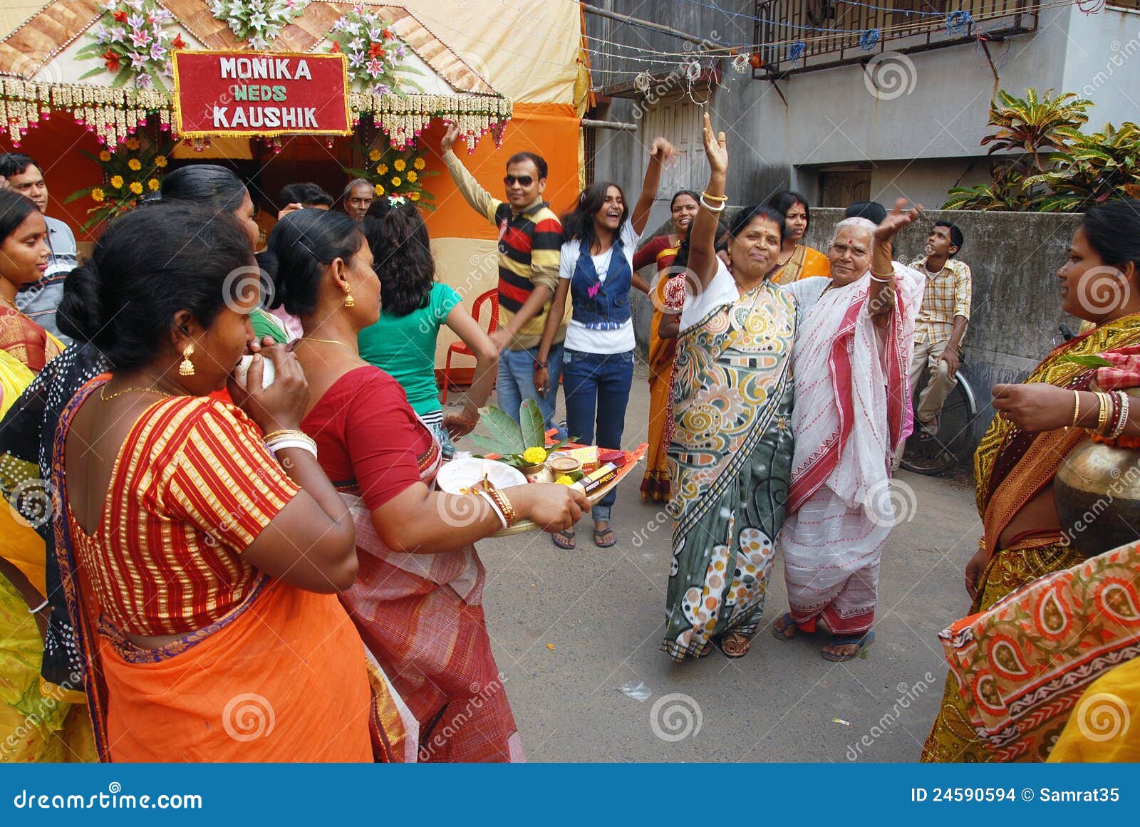 Bengali Family editorial stock image. Image of marriage - 24590594