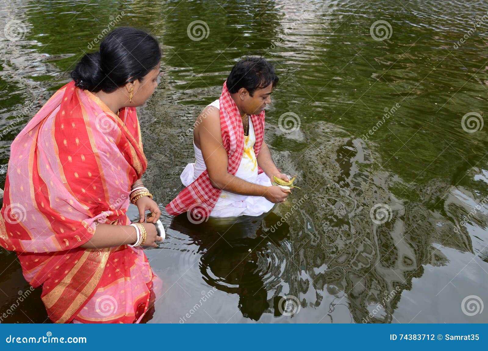 Bengali People editorial photography. Image of relatives - 74383712