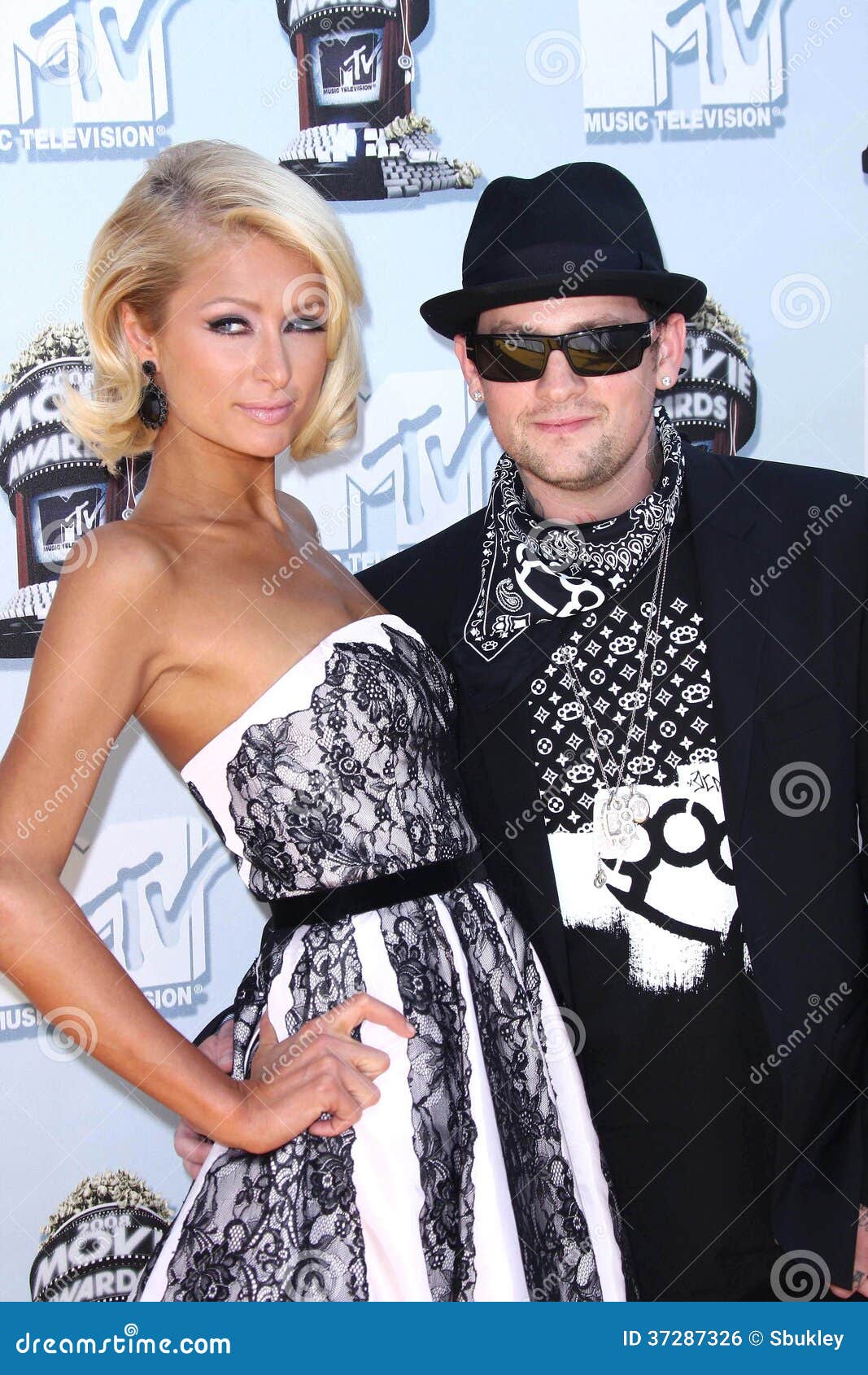 Benji Madden, París Hilton foto editorial. Imagen de gibson - 37287326