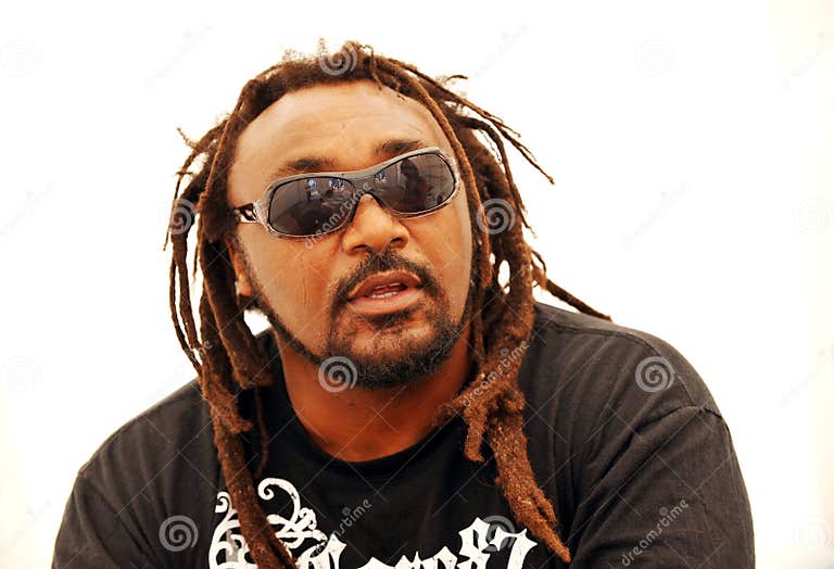 Benji Webbe from Skindred Band Editorial Image - Image of rock, dubstep ...