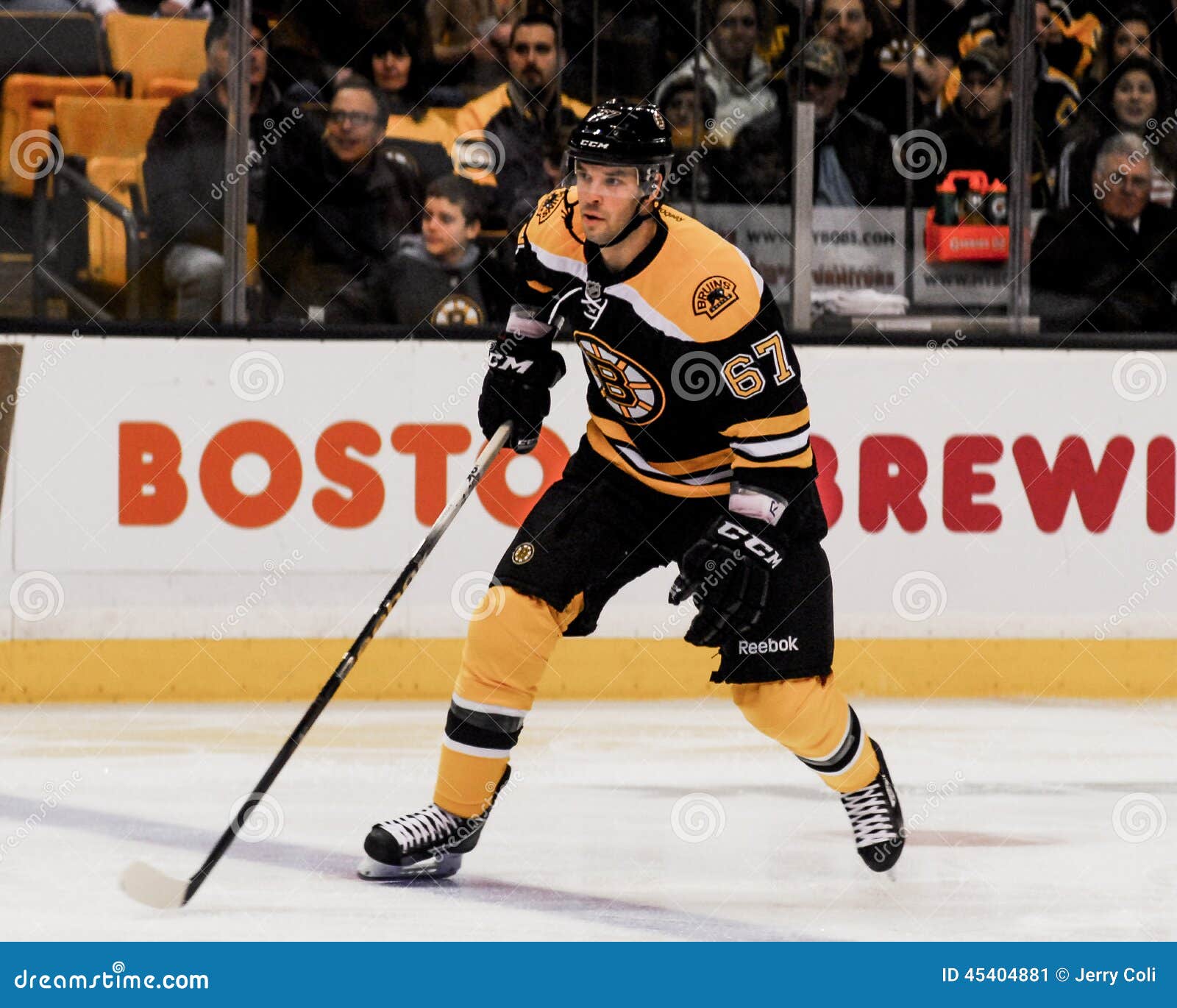 Benoit Pouliot Boston Bruins Editorial Photo - Image of forward, league ...
