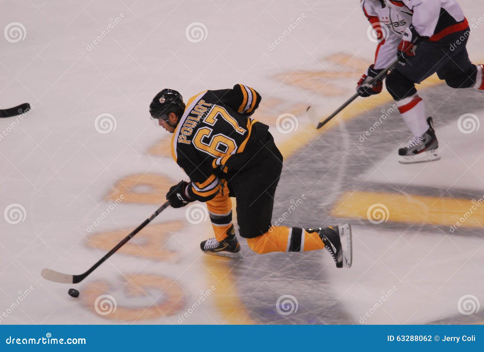 Benoit Pouliot Boston Bruins Editorial Photography - Image of pouliot ...