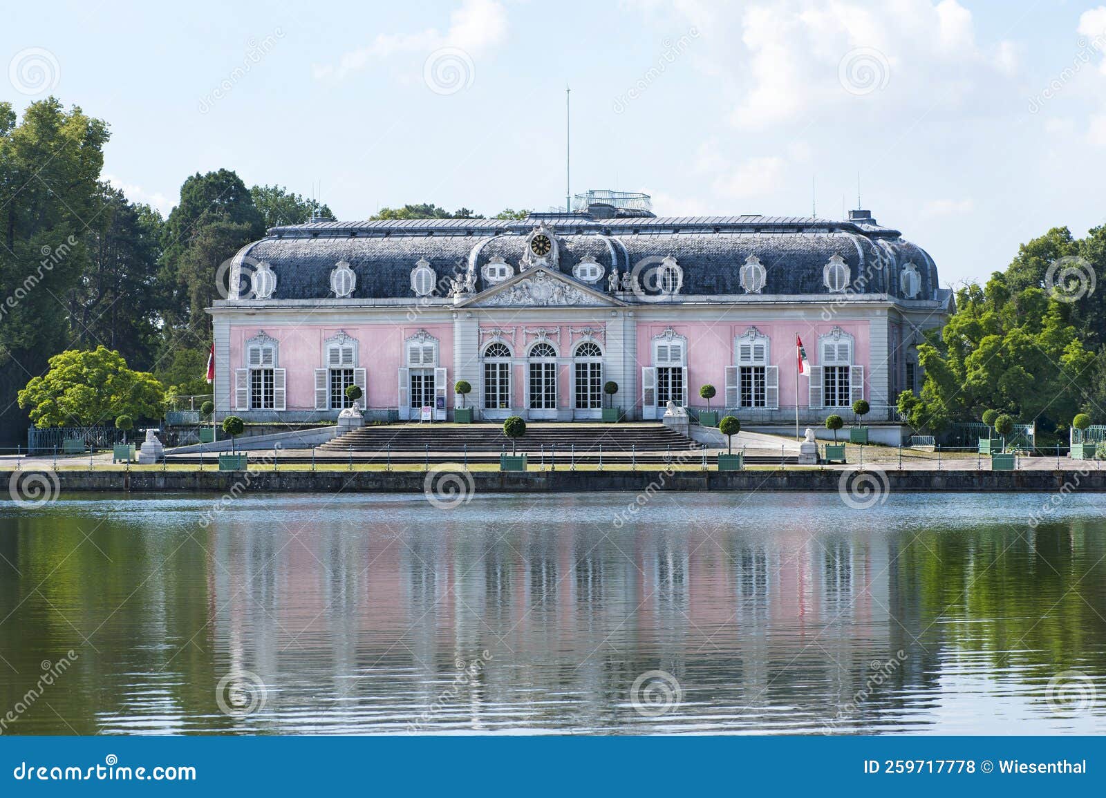 232 Benrath Castle Stock Photos - Free & Royalty-Free Stock Photos from ...