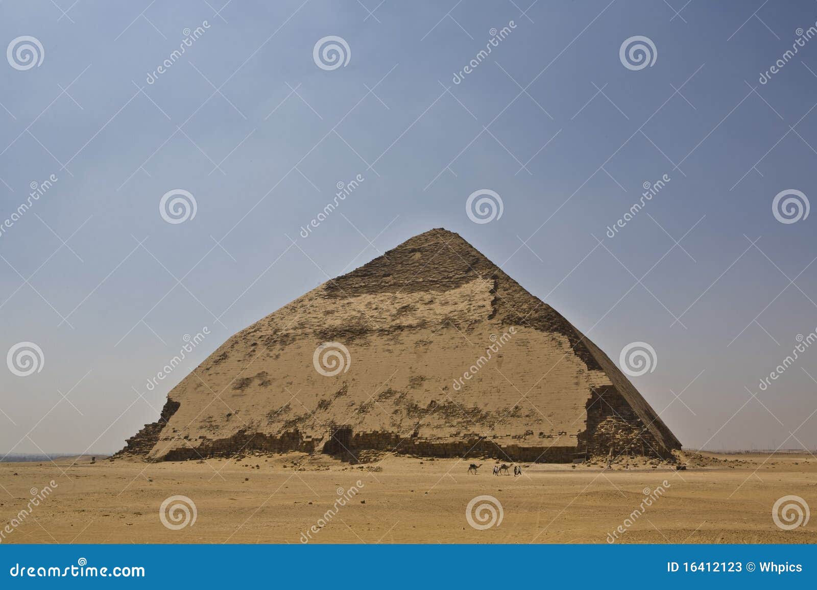 The Bent Pyramid stock image. Image of necropolis, bent - 16412123