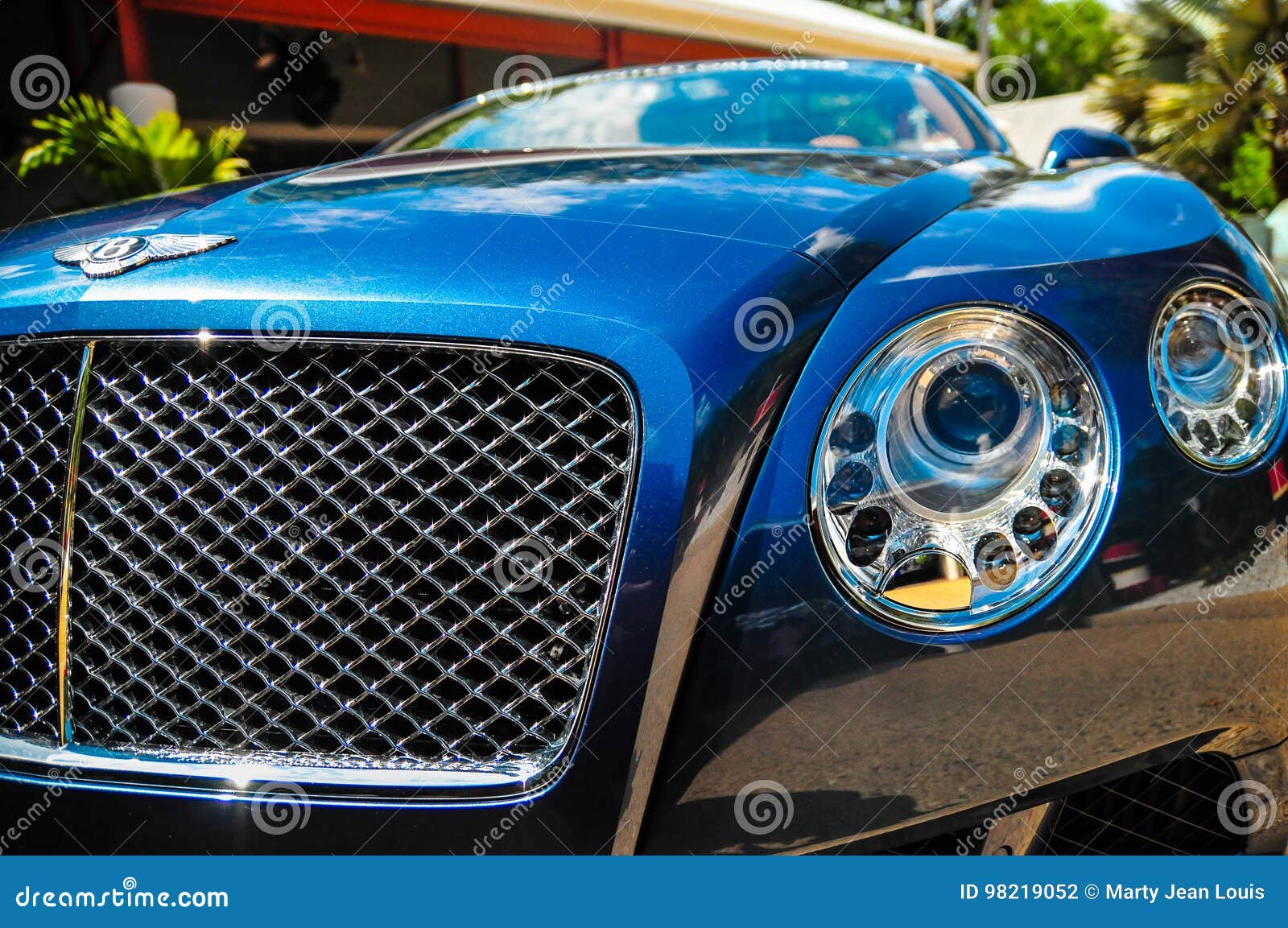 Bentley editorial photography. Image of raymond, team - 98219052