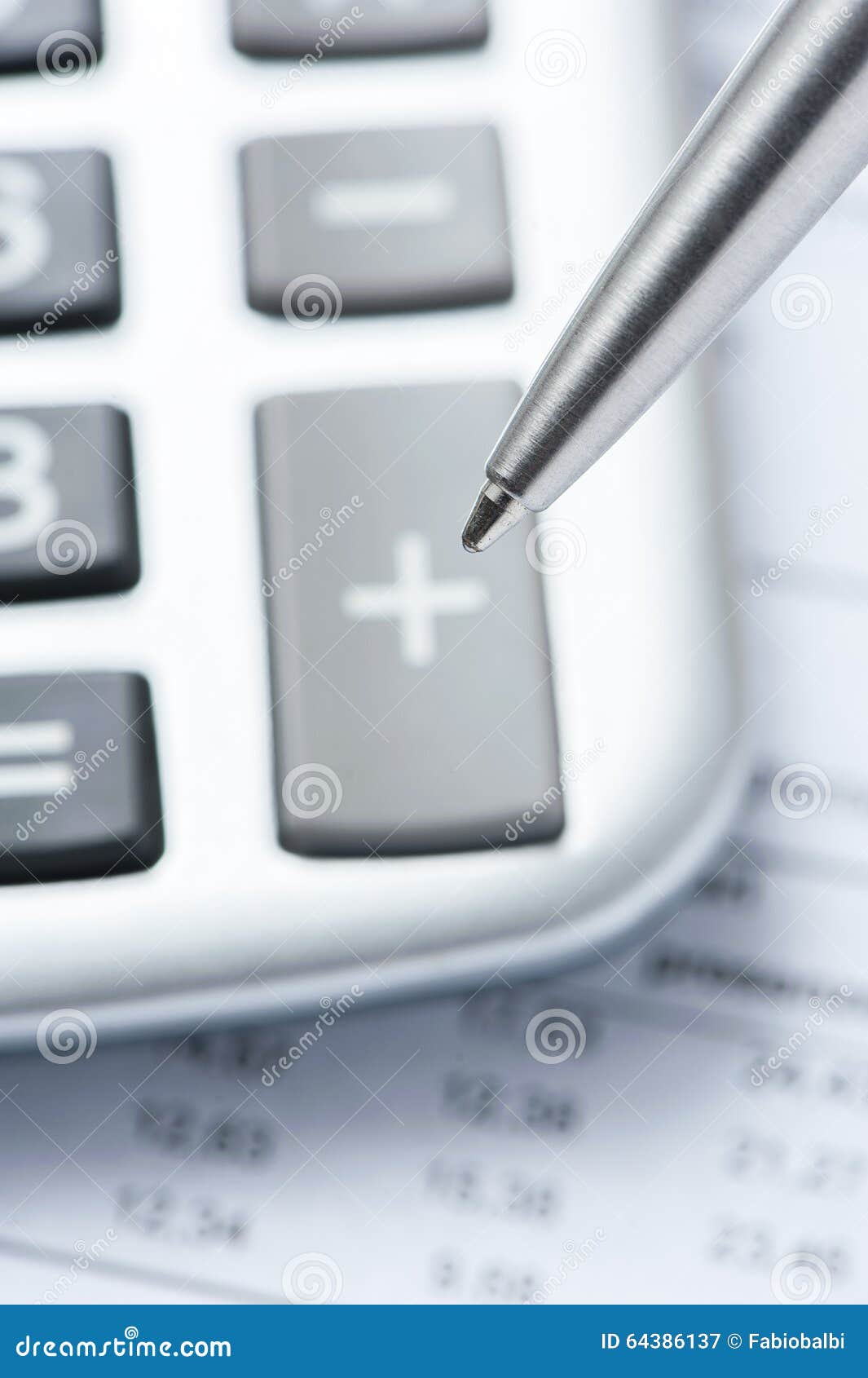 Berechnung stockbild. Bild von korporativ, zahlen, studieren - 64386137