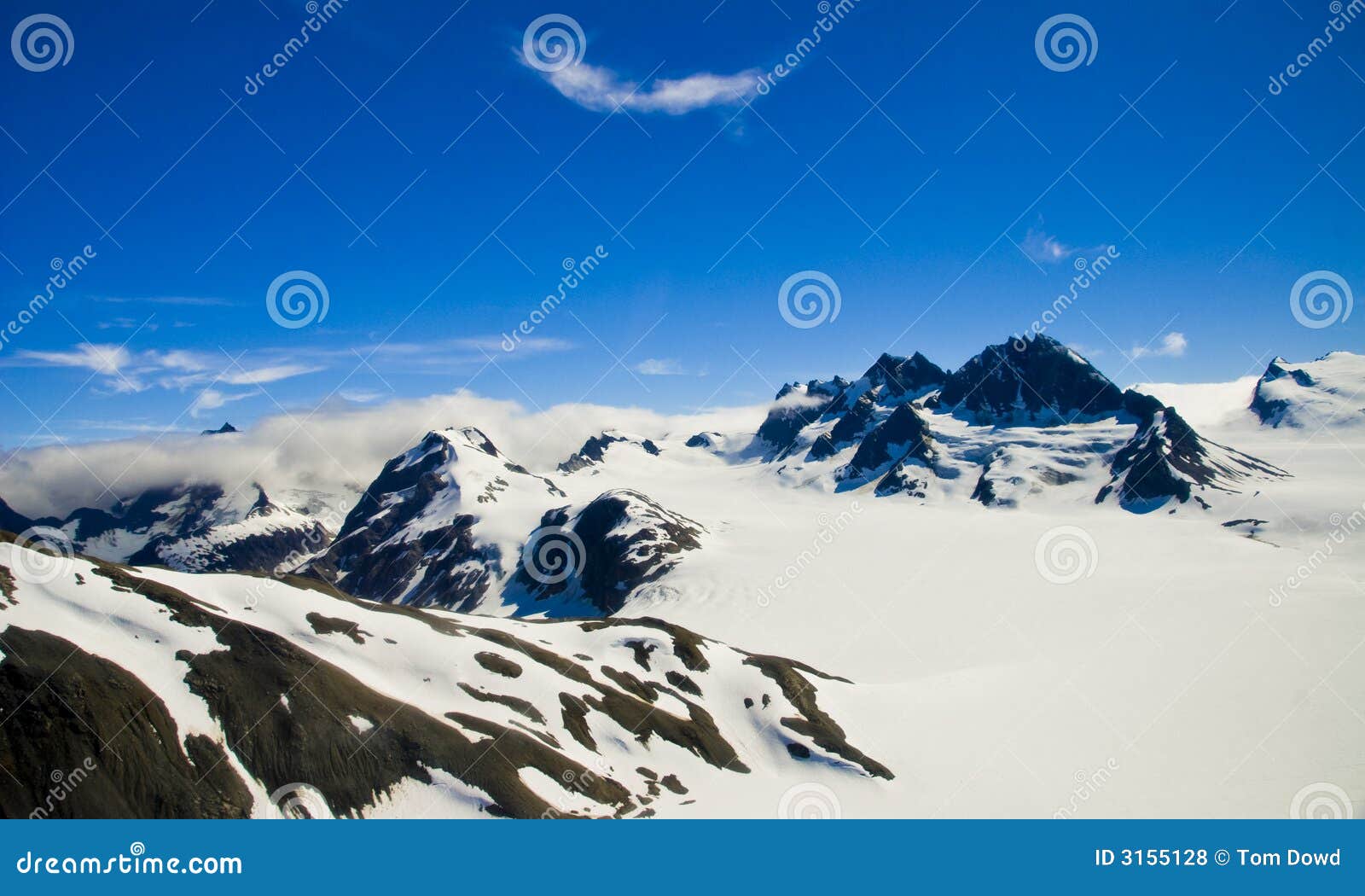 Bergen en Sneeuw in Alaska stock foto. Image of gletsjer - 3155128