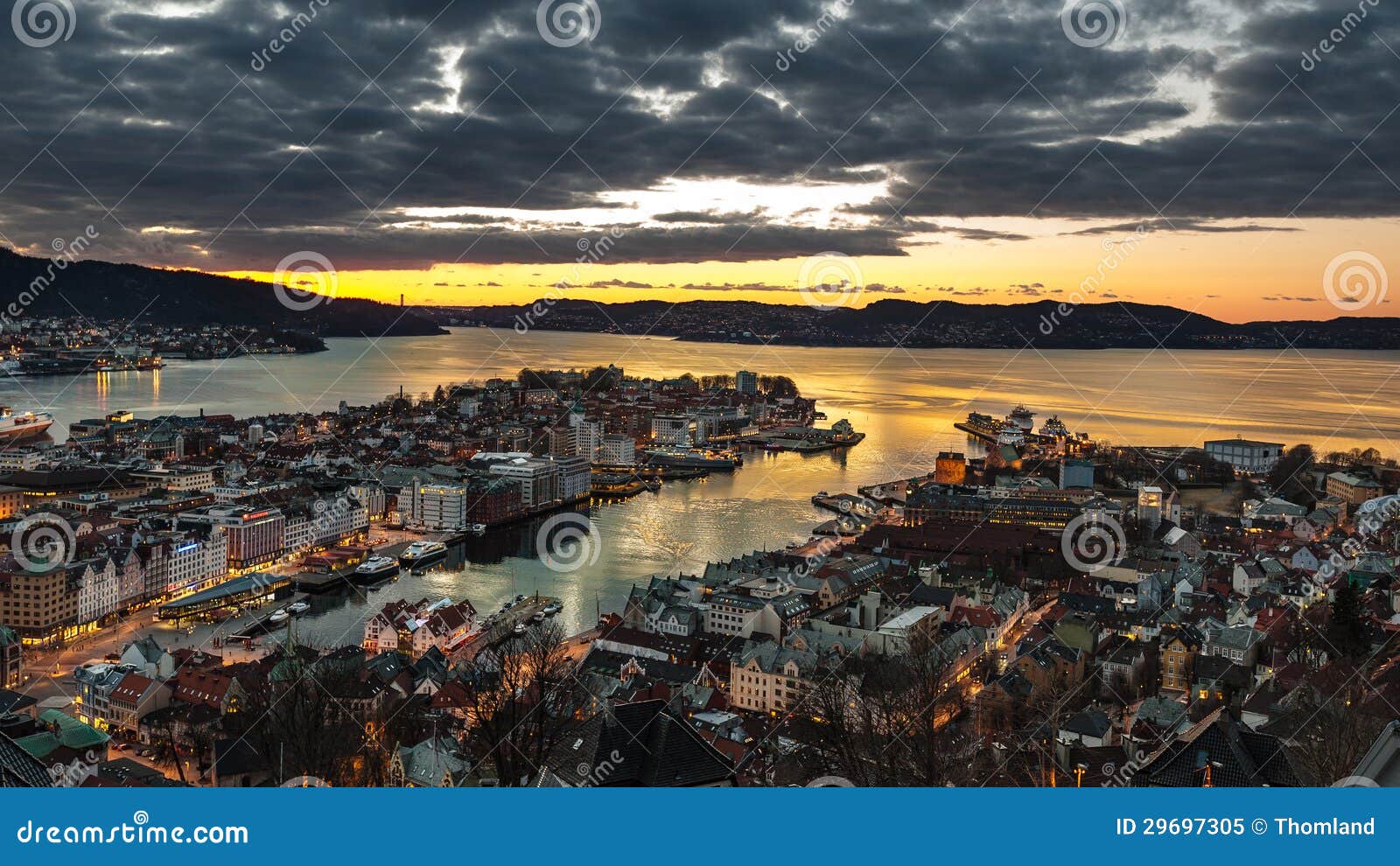 Bergen at night stock image. Image of destination, beautiful - 29697305