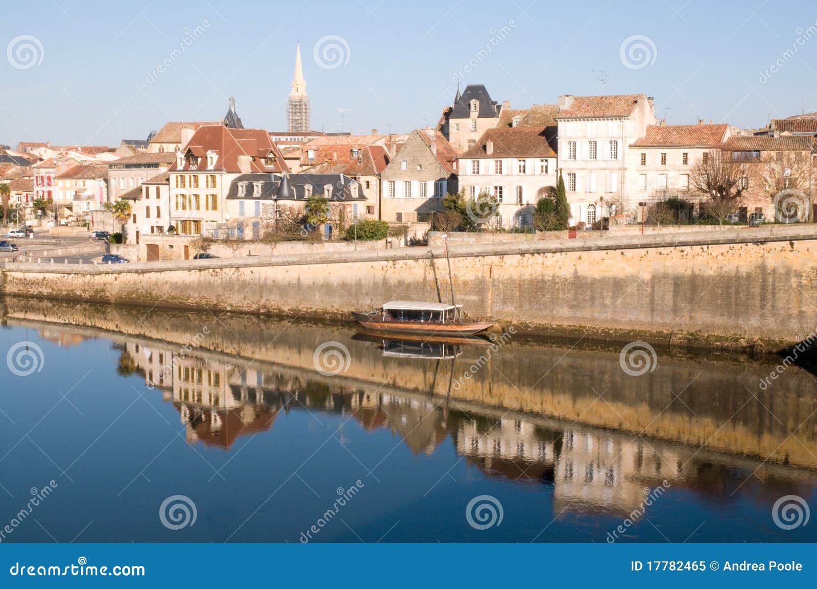 Bergerac in France stock image. Image of channel, town - 17782465