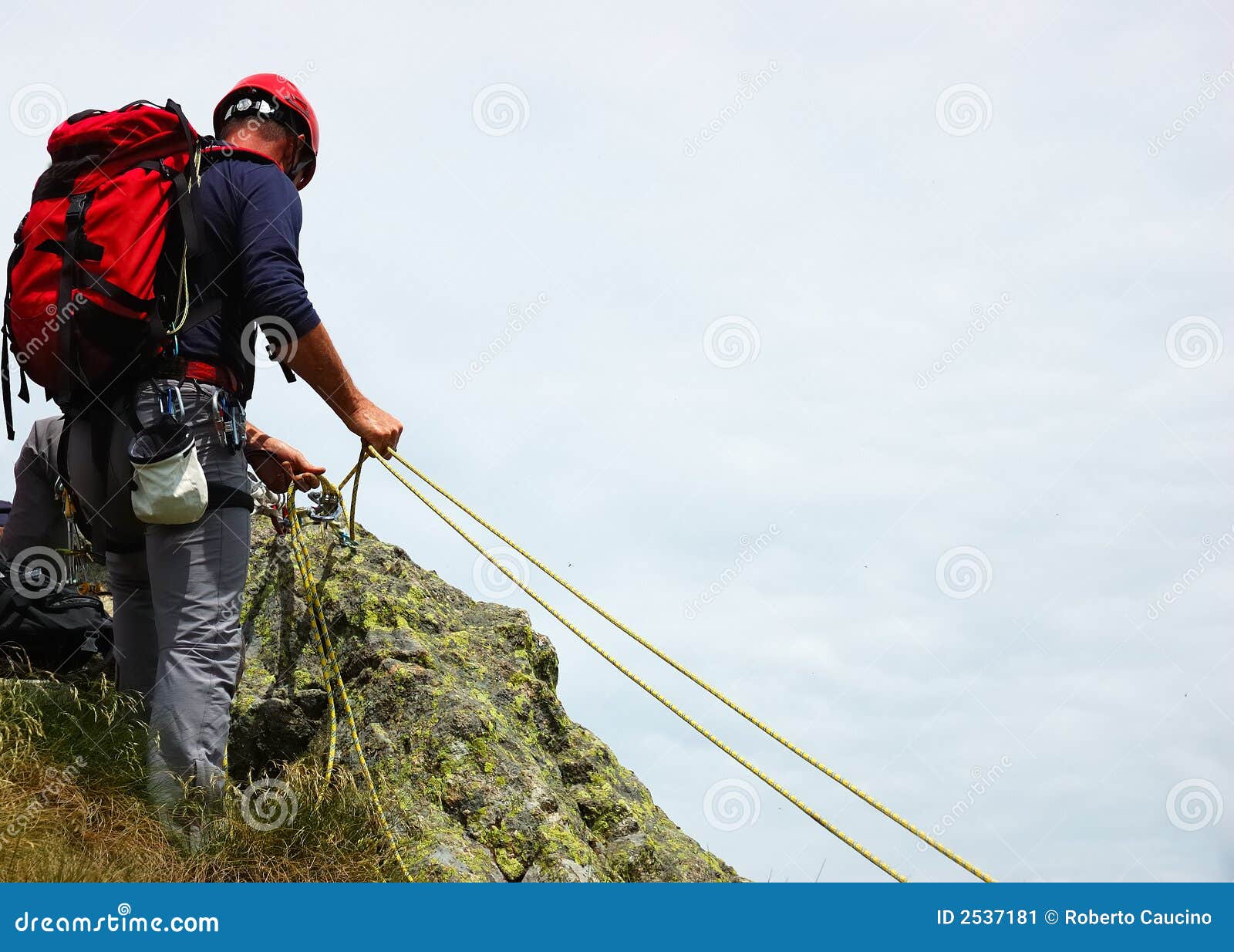 Bergsteiger stockbild. Bild von felsen, berg, sichern - 2537181