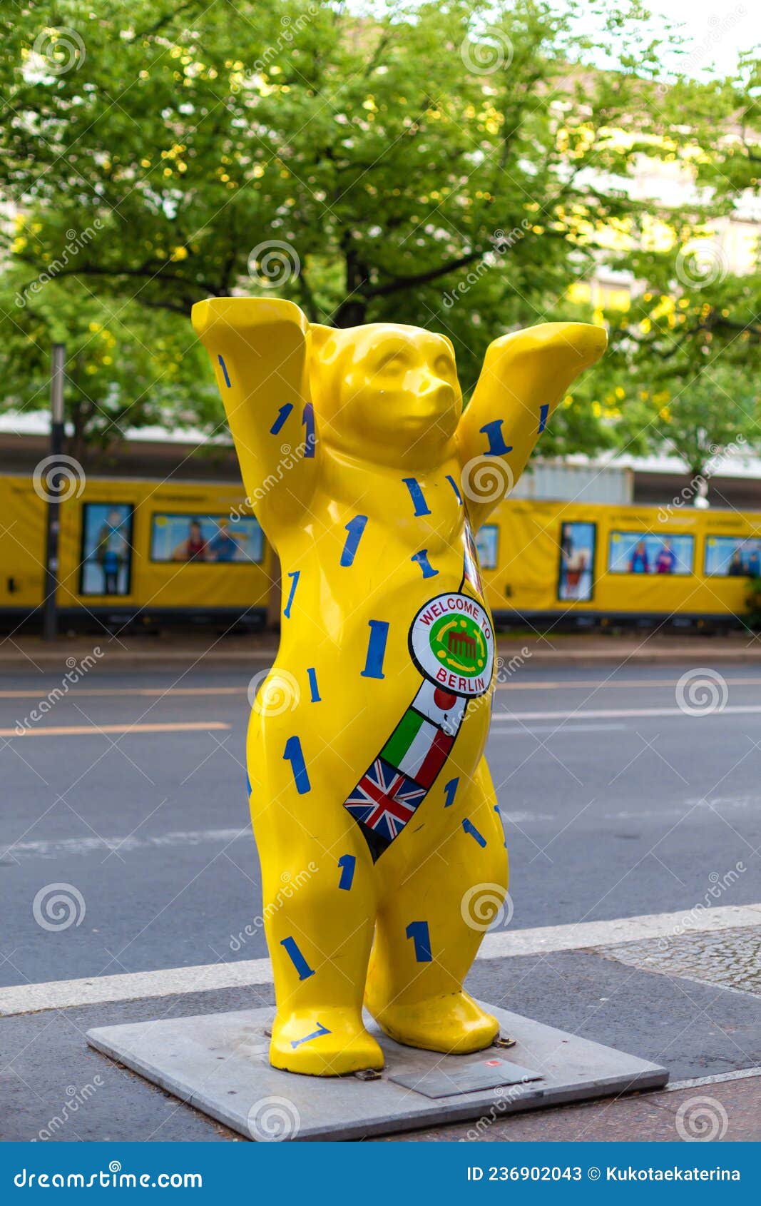 Berlin Bears, Bear Statues of Different Colors and Coloring Editorial ...