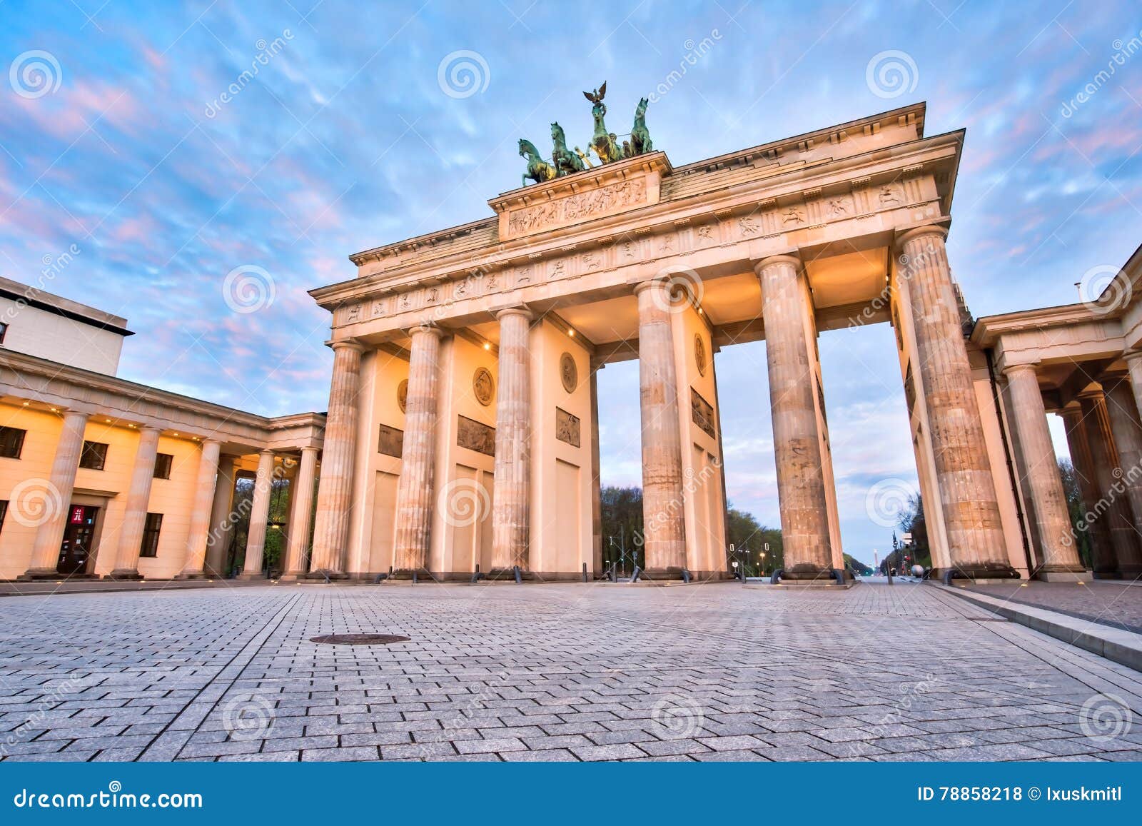 Berlin Brandenburg Port Germany Arkivfoto - Bild av berkshires, port ...