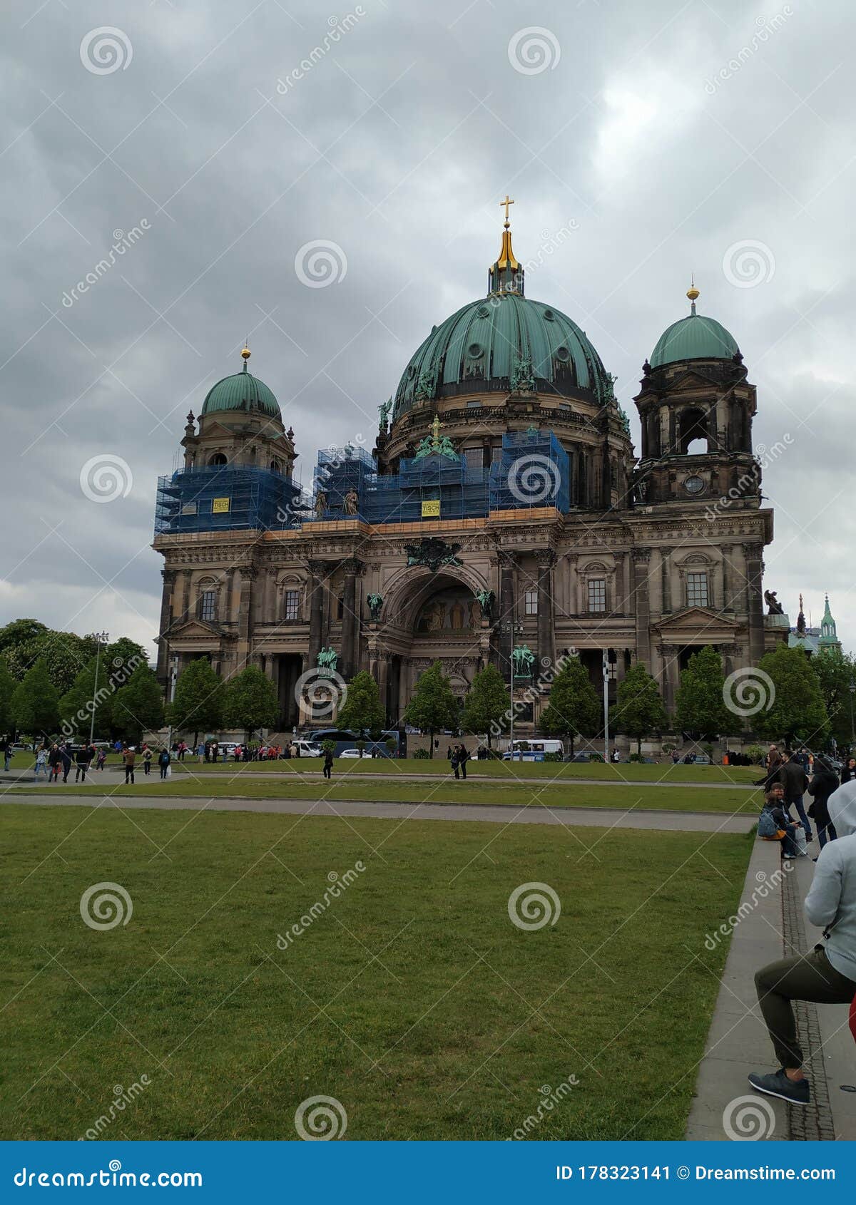 Berlin cathedral outside editorial photo. Image of berlin - 178323141