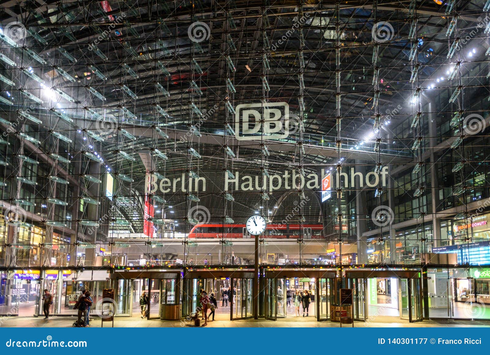 Berlin Central Station editorial photography. Image of germanynn ...
