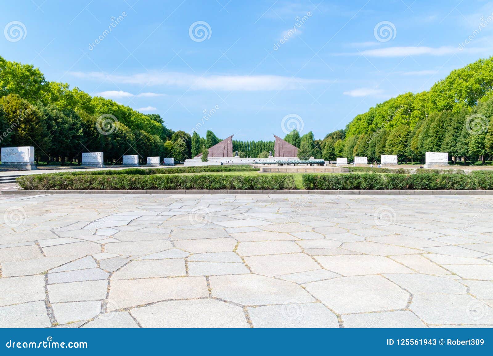 View of the Soviet War Memorial at Treptow. Editorial Stock Photo ...