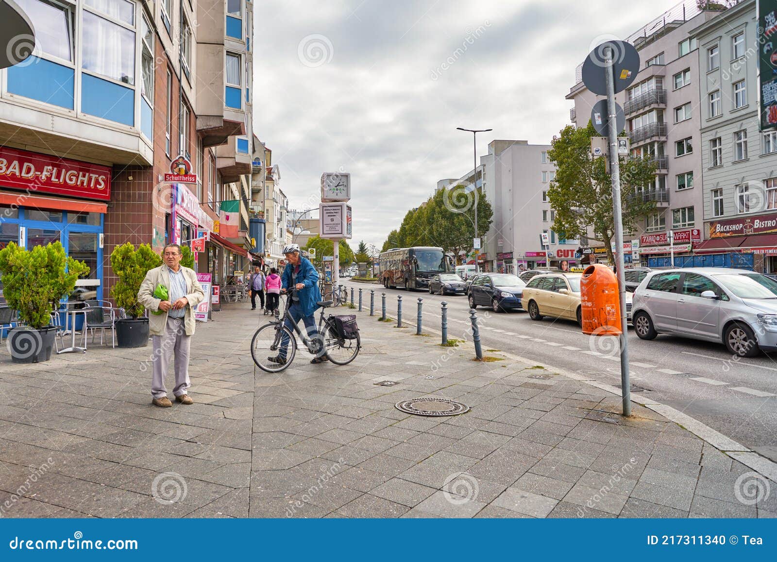 Berlin urban landscape editorial image. Image of walkway - 217311340
