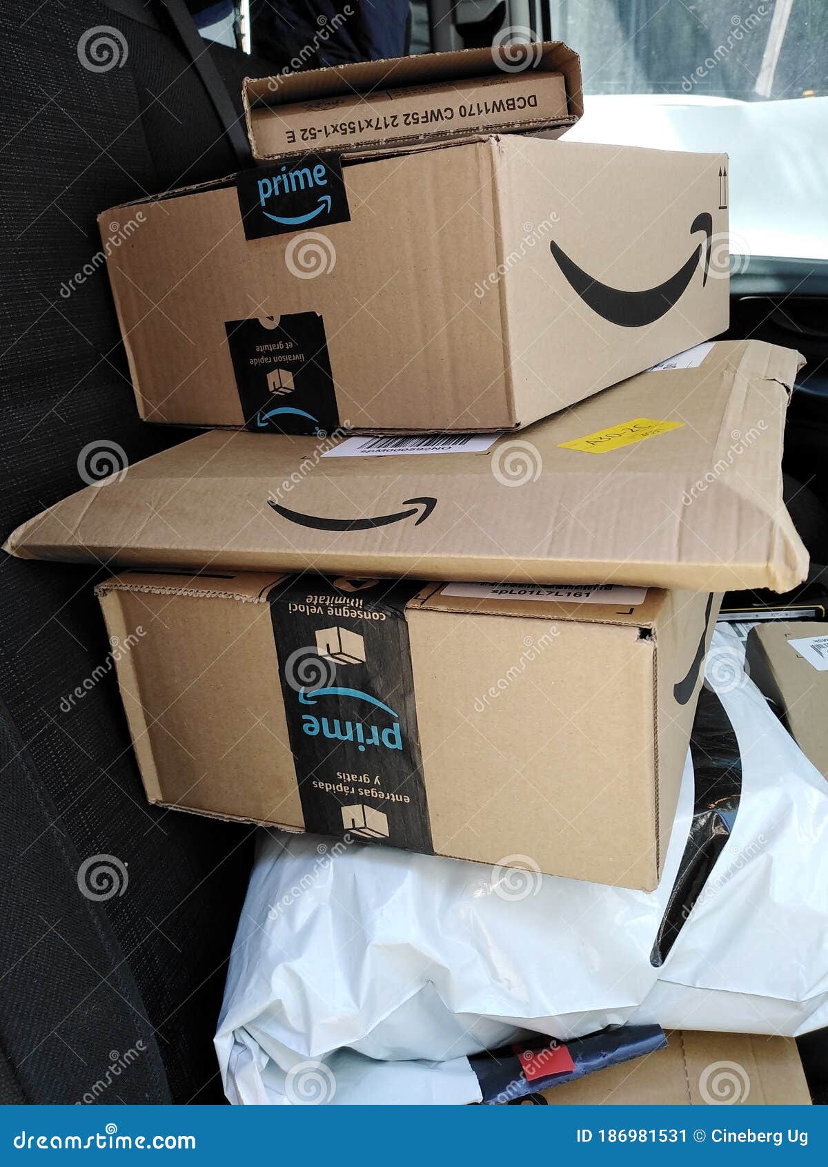 Amazon cardboard boxes editorial photo. Image of order - 186981531