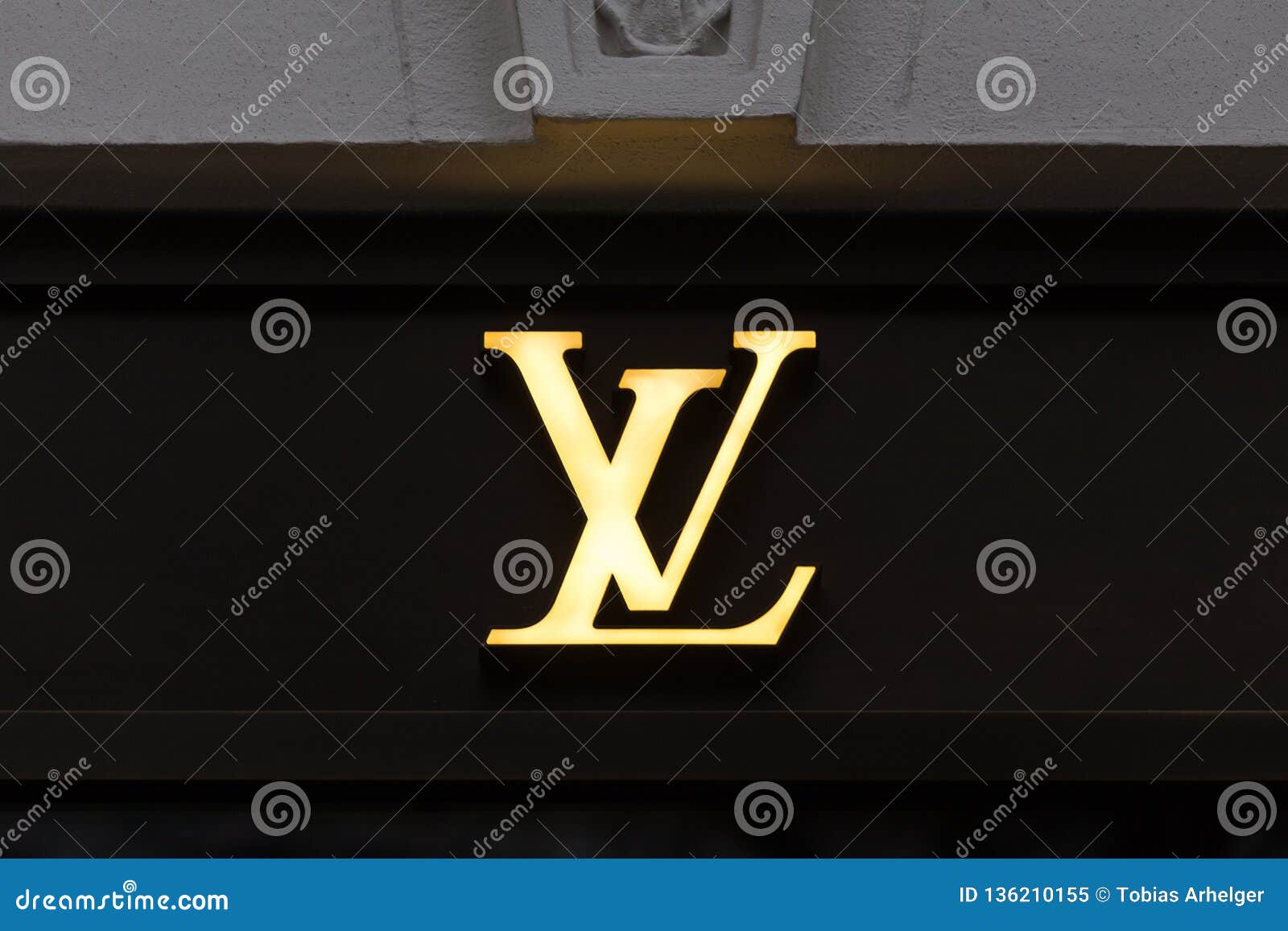 Berlin, Berlin/germany - 23 12 18: Louis Vuitton Store Sign in Berlin ...