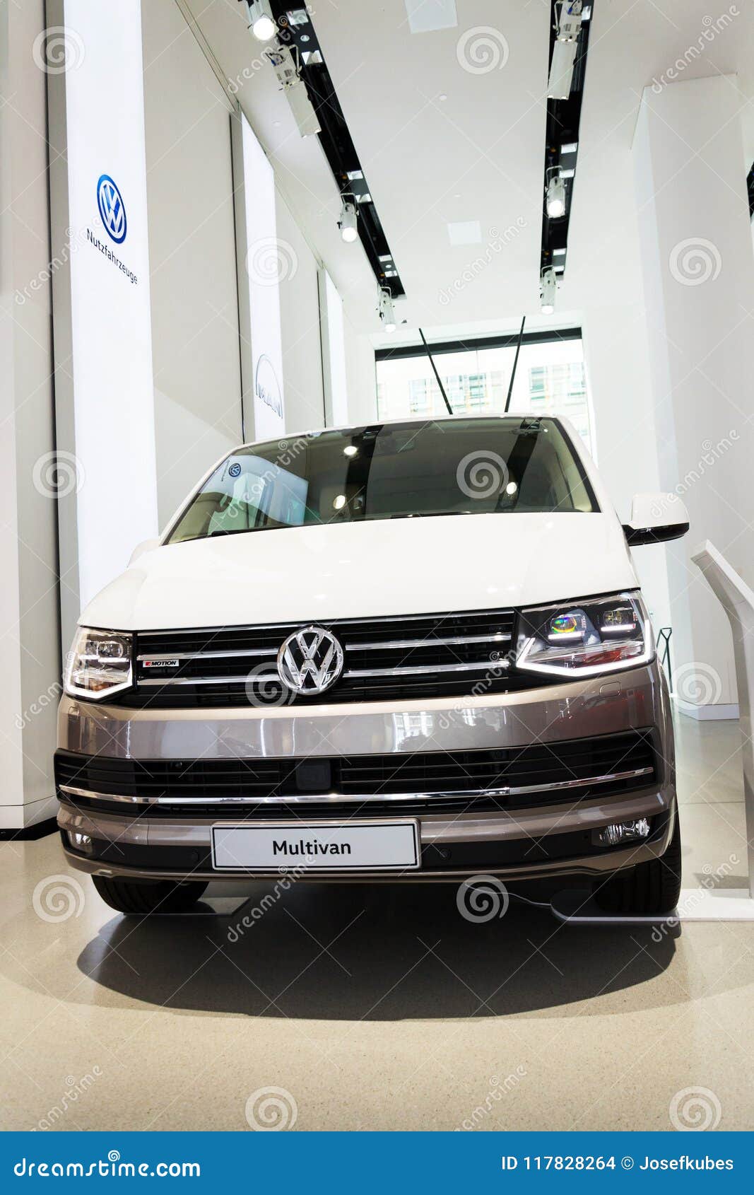 Volkswagen Multivan TDI 4motion Car at Volkswagen Group Forum Drive ...