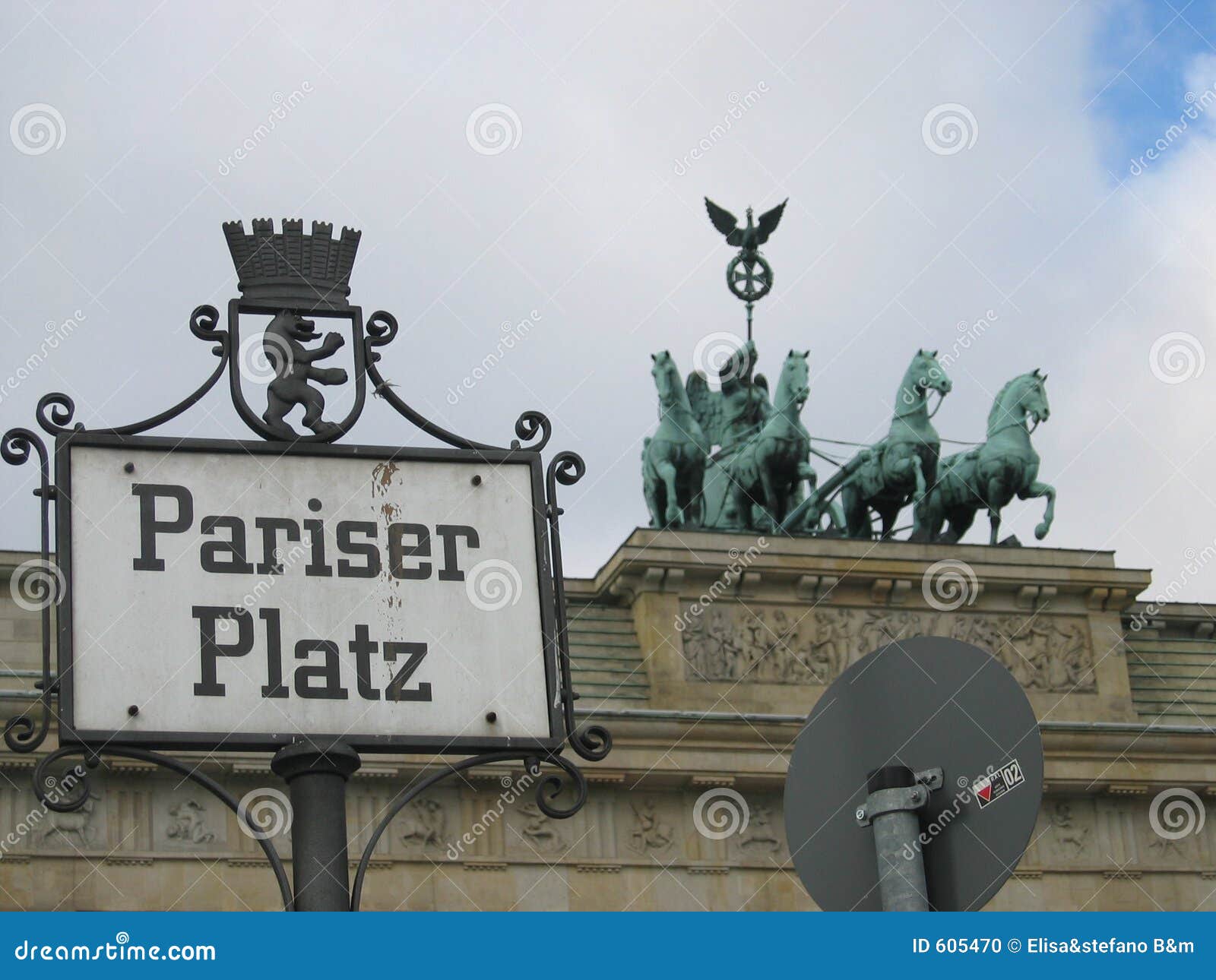 Berlin Pariser Platz stock photo. Image of brandeburg, germany - 605470