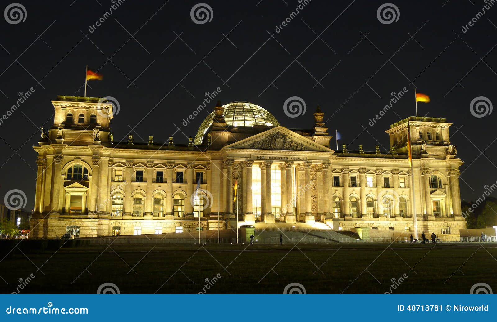 Berlin Reichstag Building at Night Fotografering för Bildbyråer - Bild ...