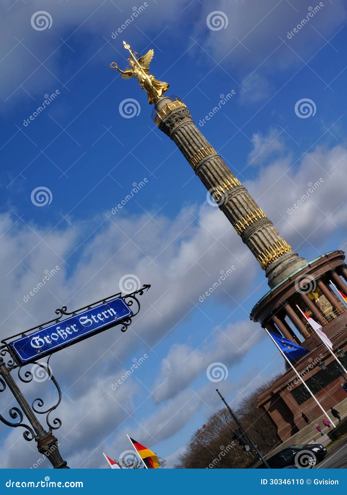 Berlin Victory Column foto de archivo. Imagen de calle - 30346110