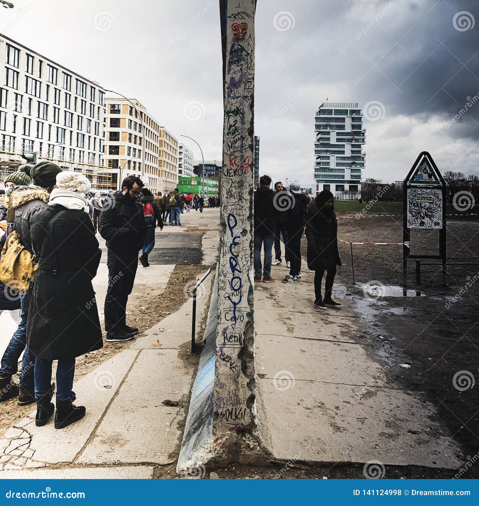Berlin Wall Germany Division Editorial Stock Photo - Image of dividing ...