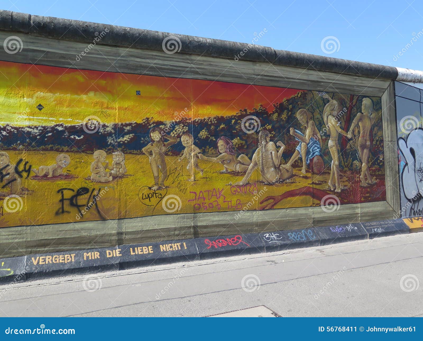 Berlin Wall Section editorial photo. Image of history - 56768411