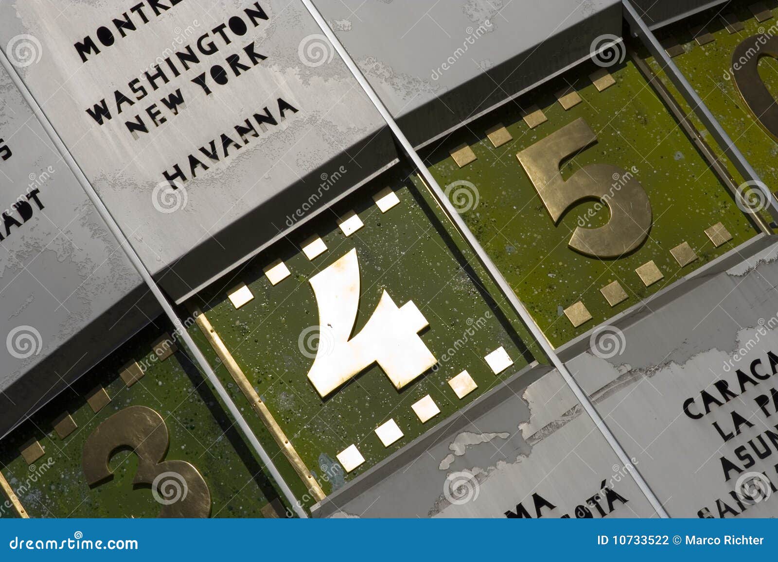 The Berlin World Time Clock Editorial Photography - Image of dividing ...