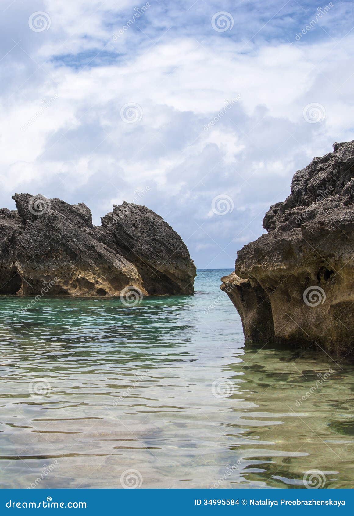 Bermuda Beach. stock photo. Image of beach, summer, cliff - 34995584