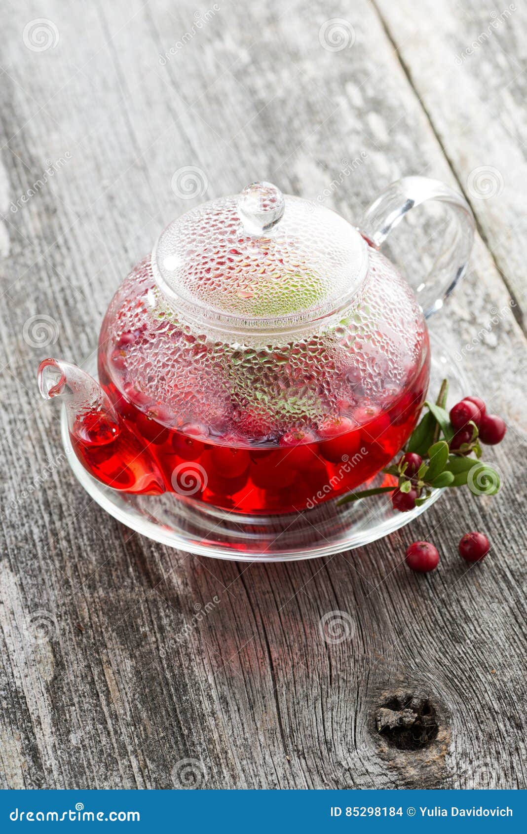 Berry tea in glass teapot stock photo. Image of fragrant - 85298184