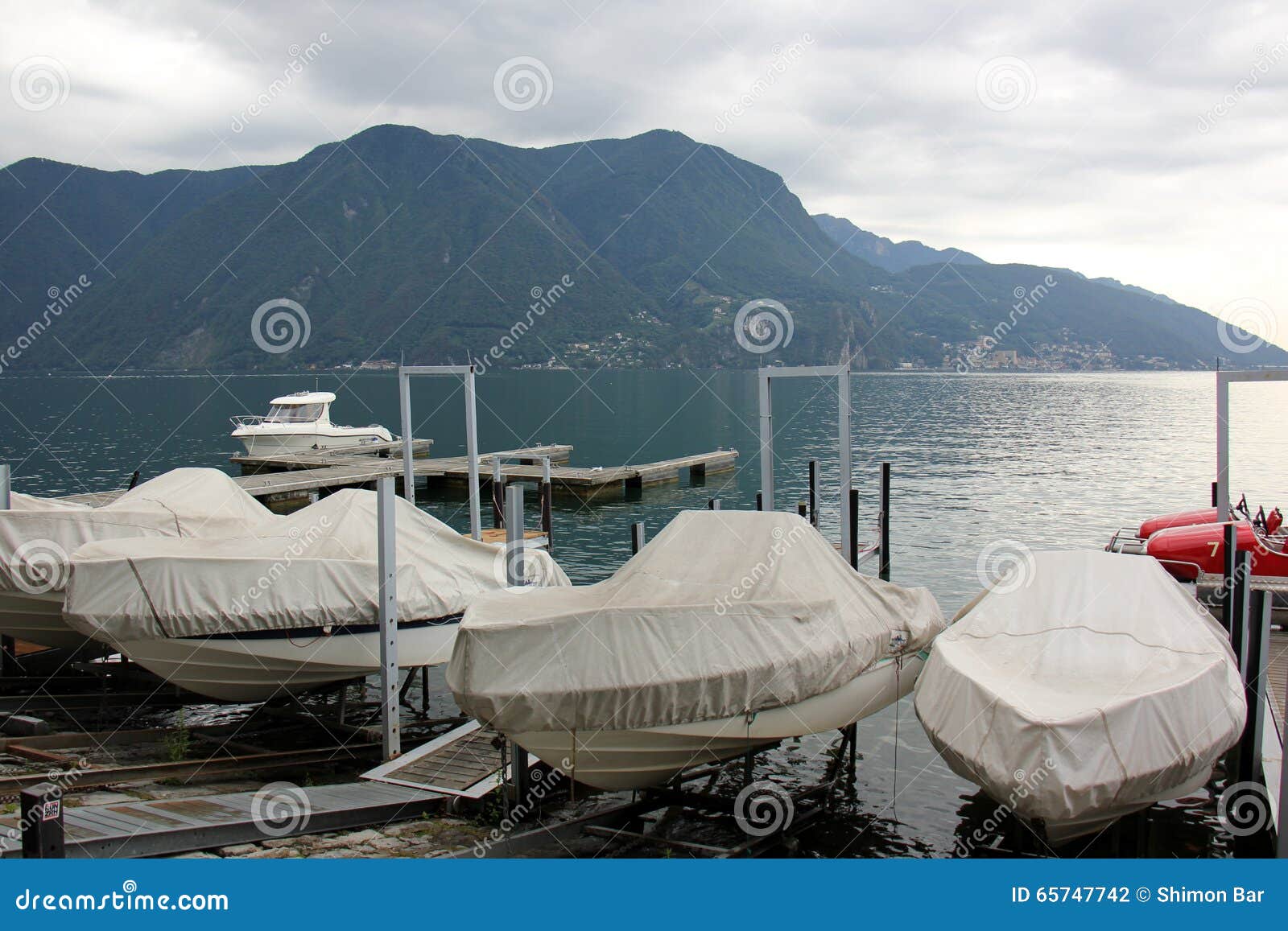 Berth editorial photography. Image of tourism, vacation - 65747742