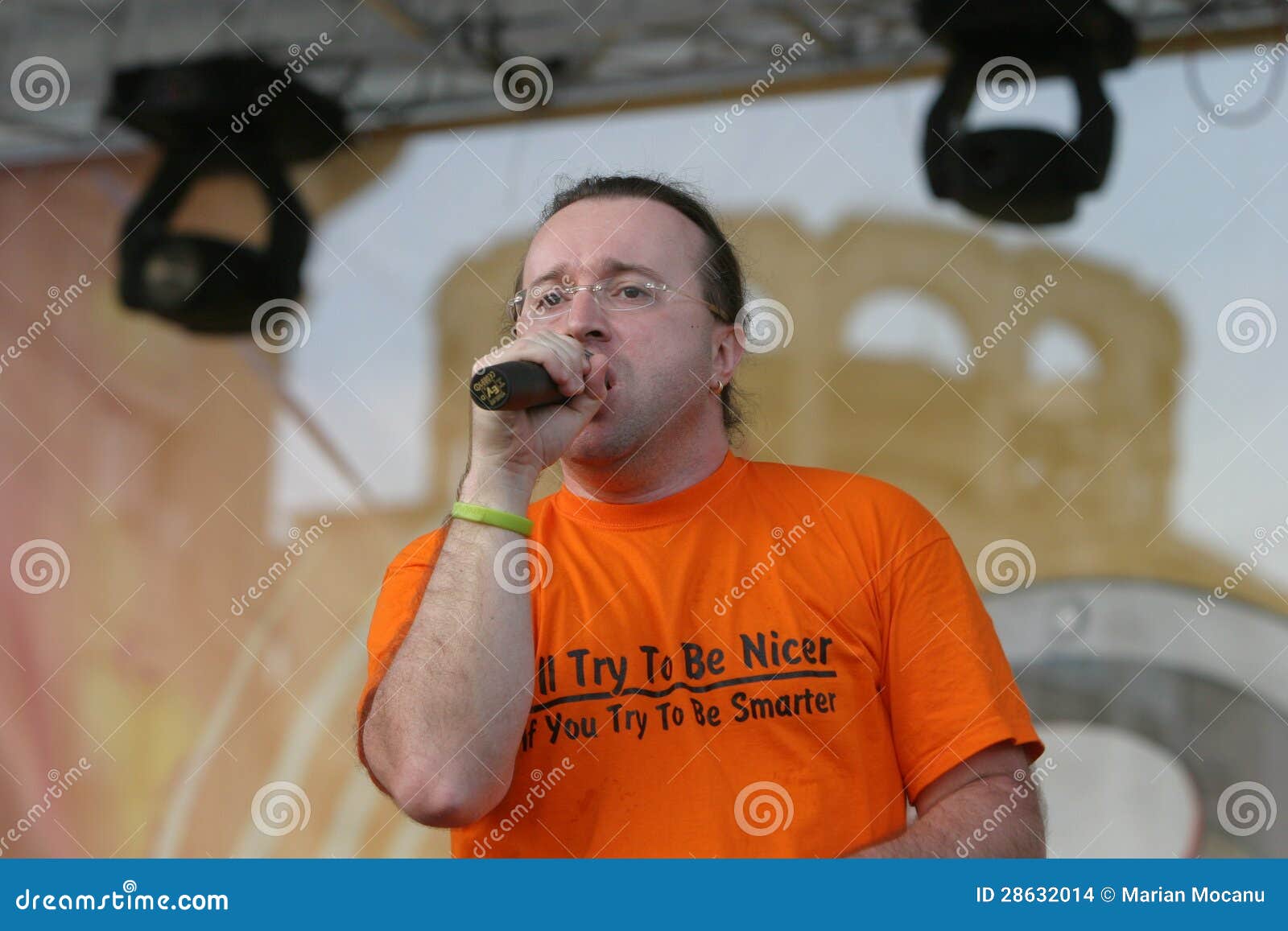 Berti Barbera editorial stock image. Image of acoustic - 28632014