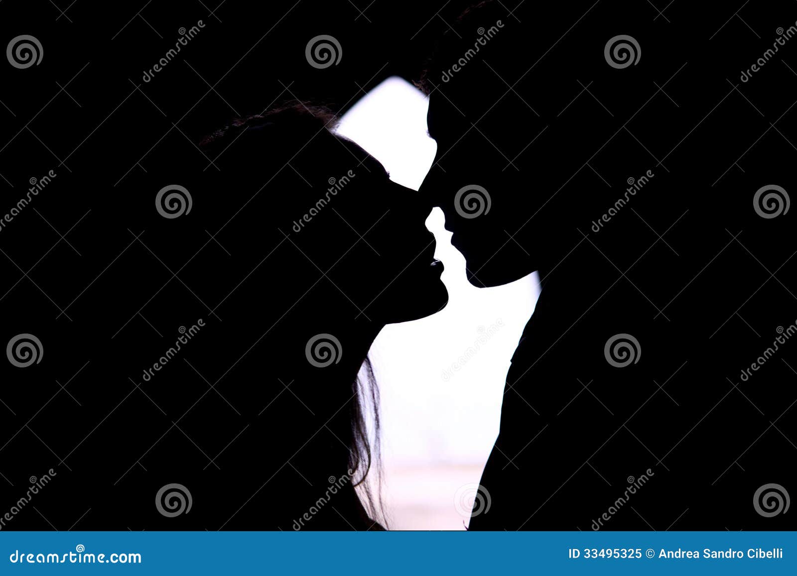 Beso imagen de archivo. Imagen de afecto, beso, deseo - 33495325