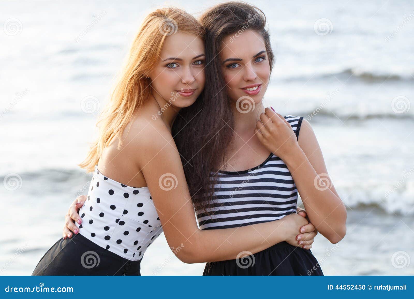 Best Friend Poses On The Beach