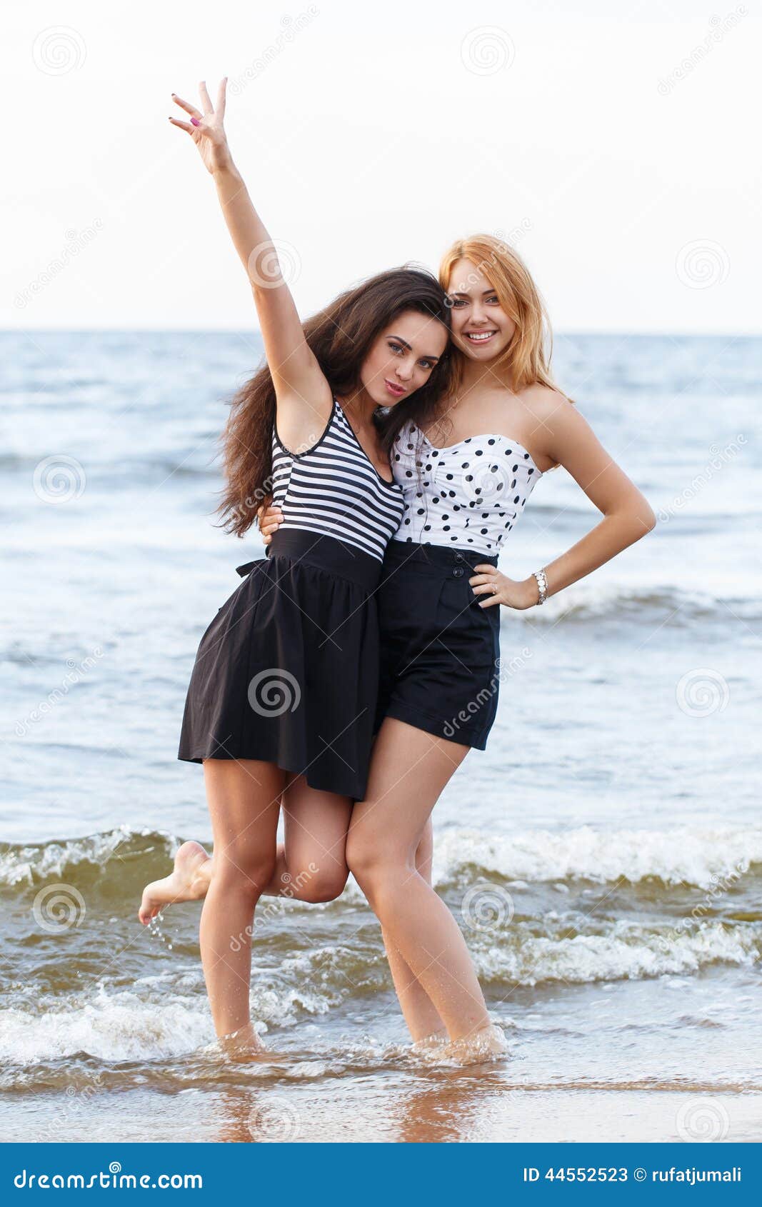 Best Friends On The Beach Stock Image Image Of Love 44552523