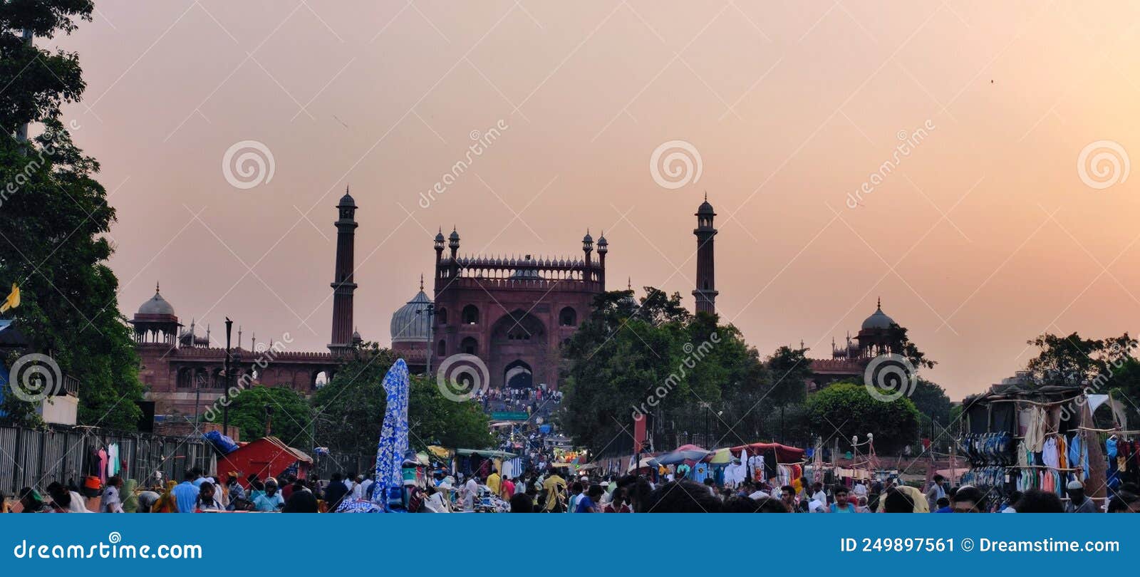 Best view of jama masjid editorial photo. Image of evening - 249897561
