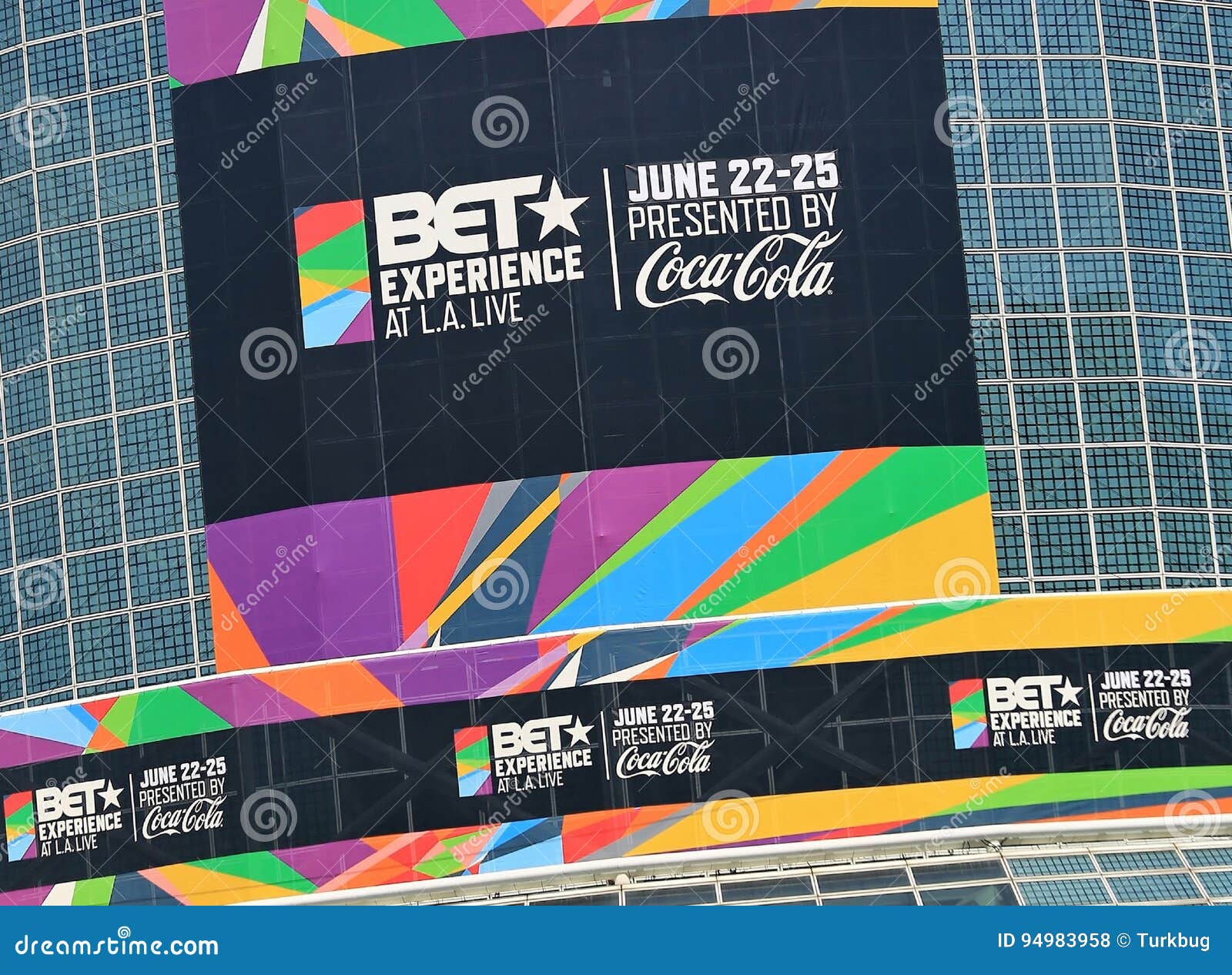 BET Experience 2017 editorial stock photo. Image of setup - 94983958