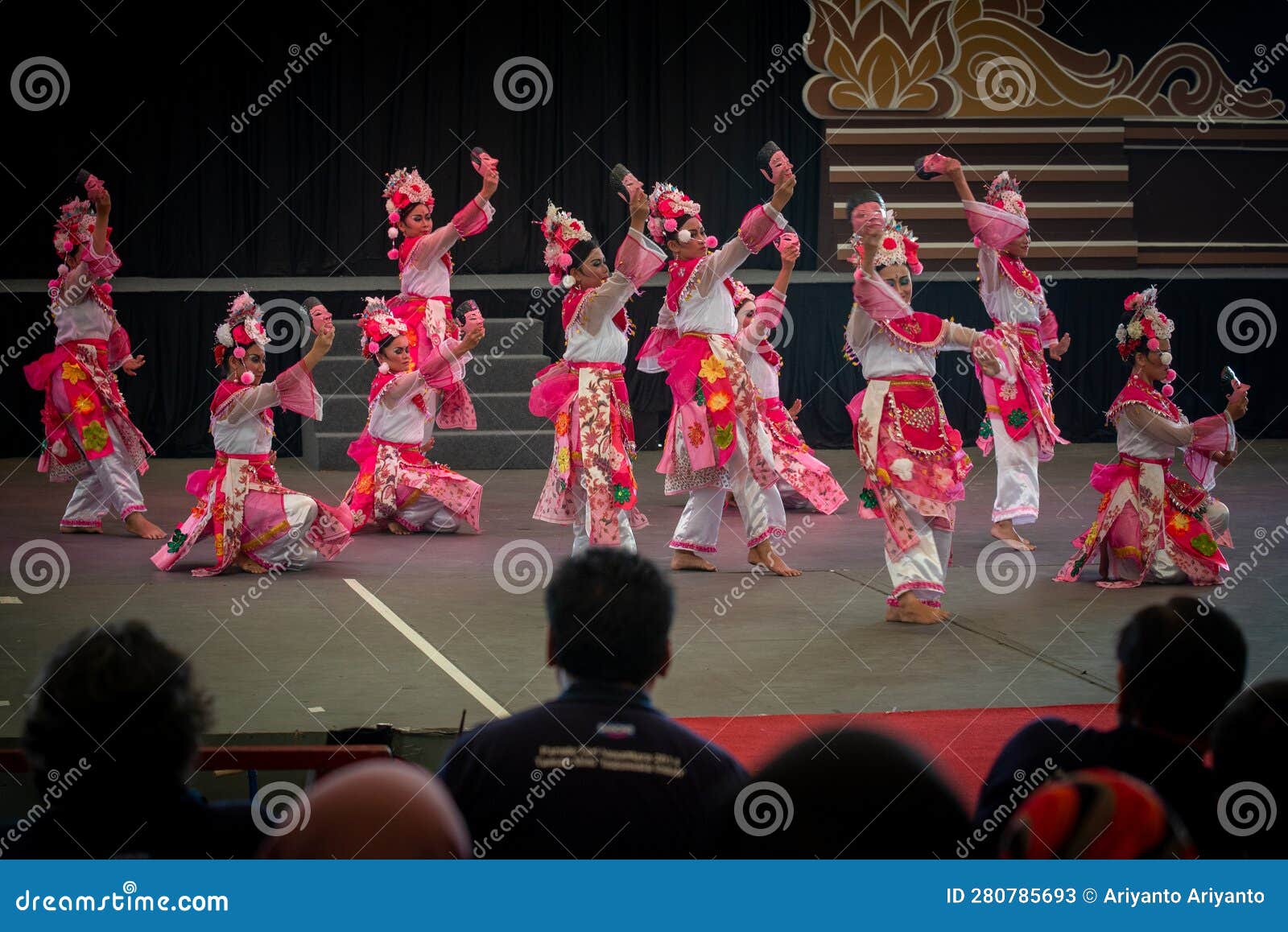 Betawi Mask Dance Performance at Parade Tari Nusantara 2014 Editorial Stock Photo - Image of ...