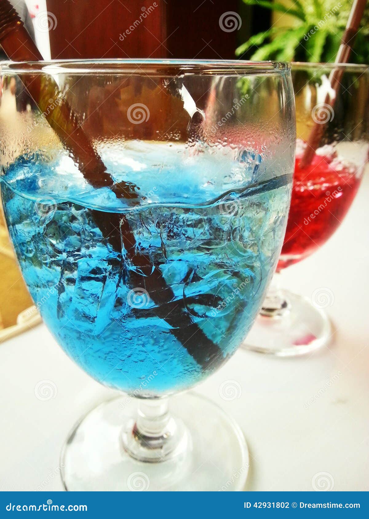 Bevanda fotografia stock. Immagine di salute, rosso, bevanda - 42931802