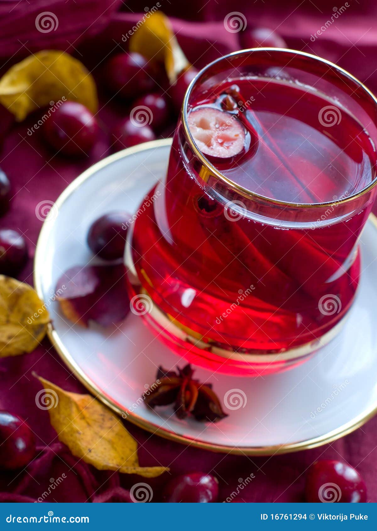 Bevanda calda fotografia stock. Immagine di decorazione - 16761294