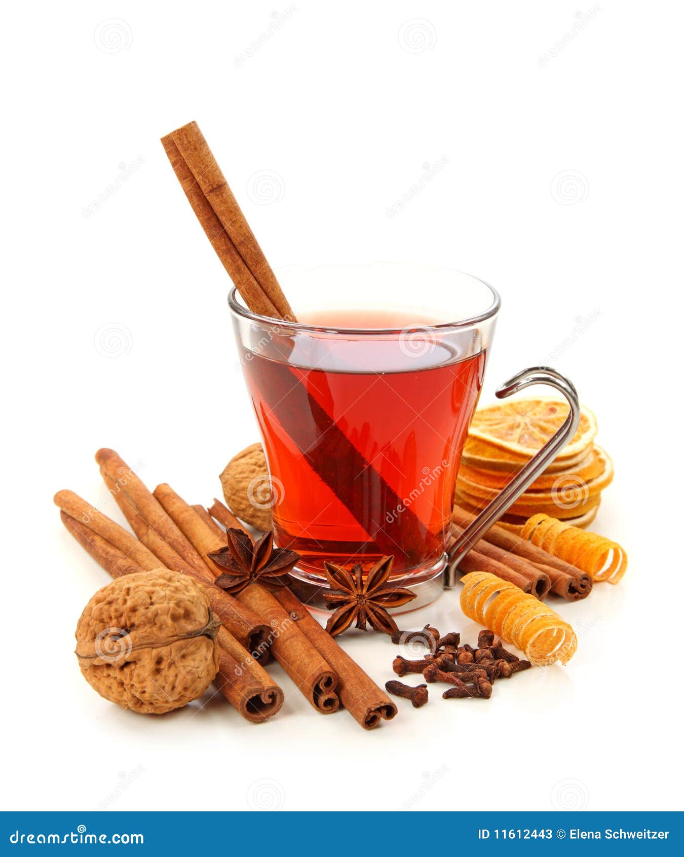 Bevanda Calda Di Inverno Con Le Spezie Immagine Stock - Immagine di ...