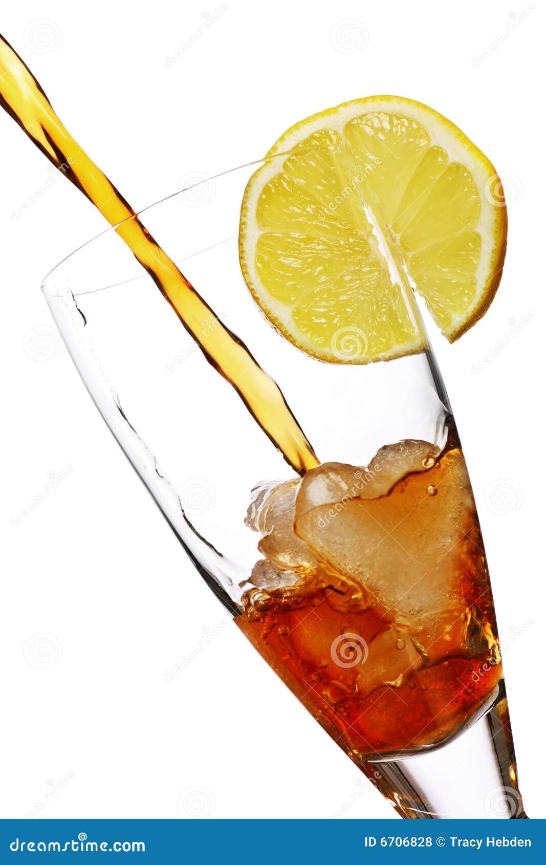 Bevanda della soda fotografia stock. Immagine di estinzione - 6706828